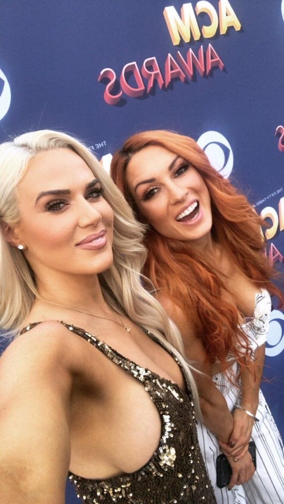 Becky and Lana 💦 | Scrolller