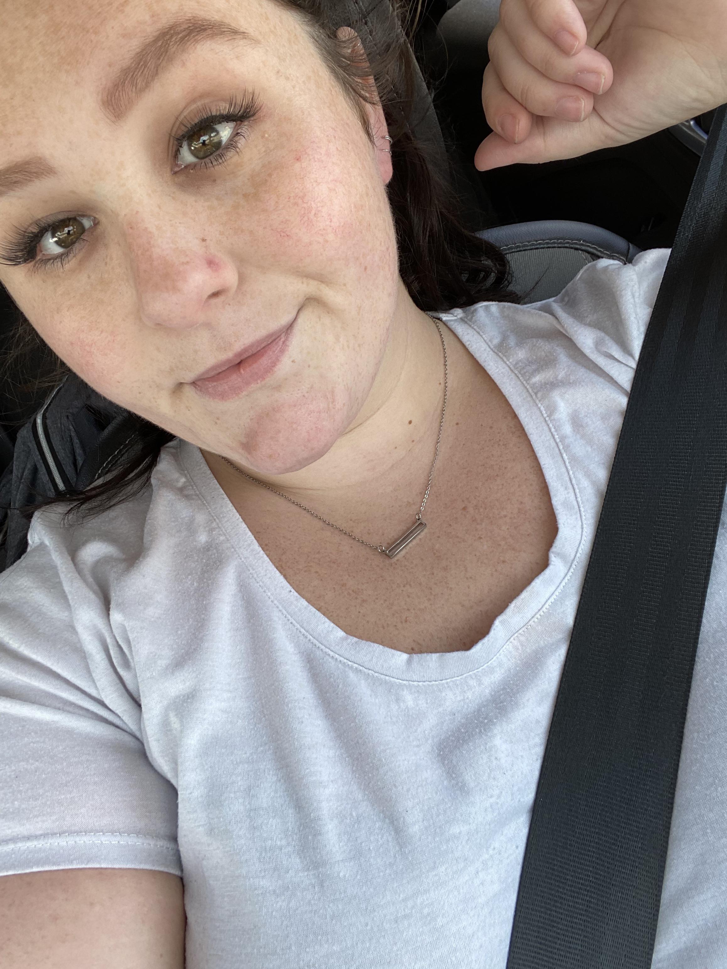 Before work selfie 🤷🏻‍♀️ | Scrolller