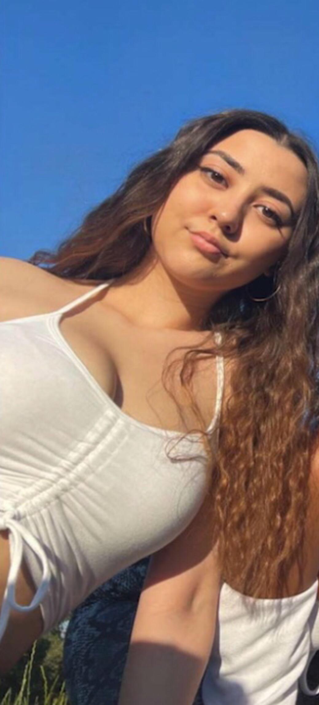 Beg me to spit in your mouth. | Scrolller