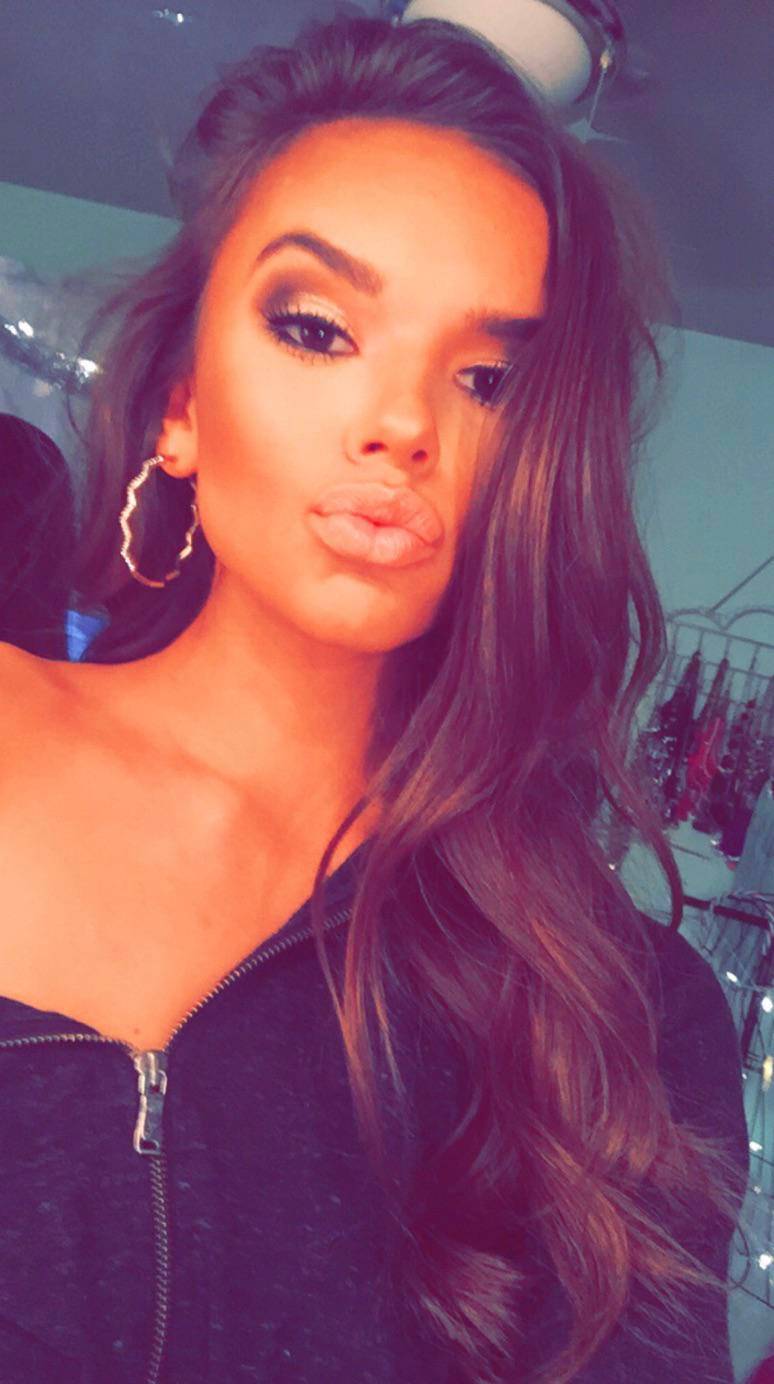 Begging for it | Scrolller