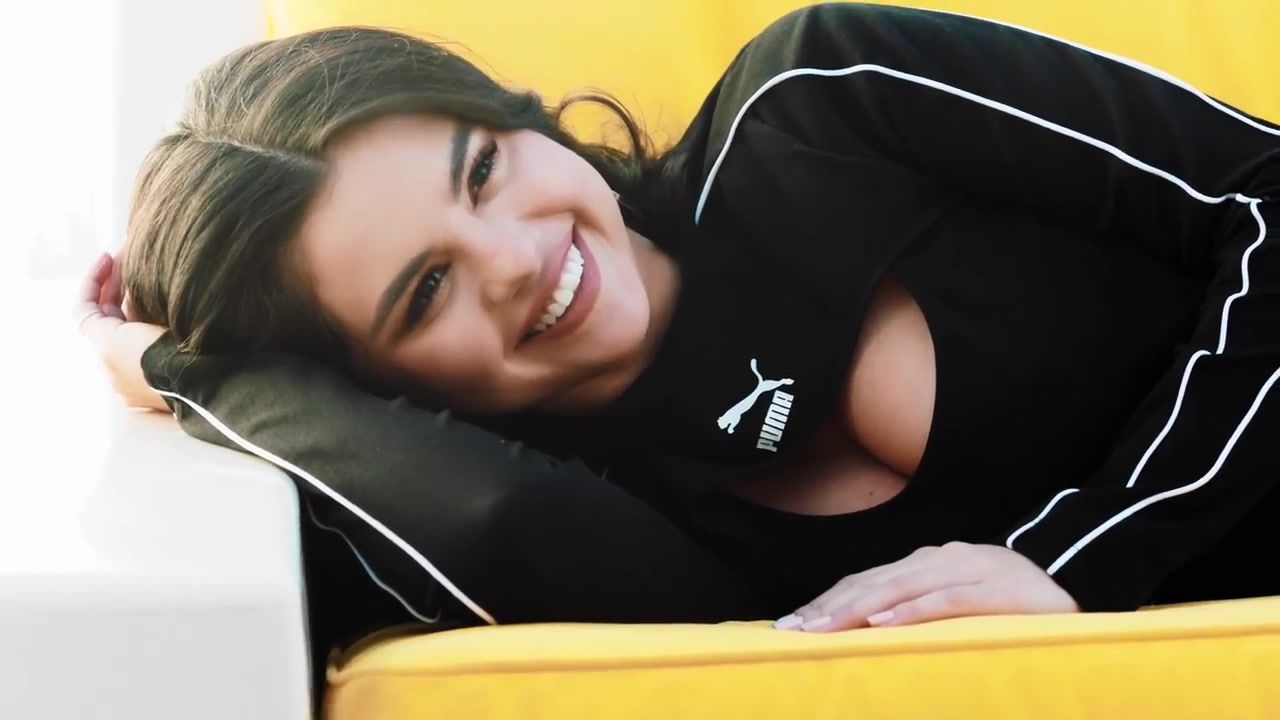 Behind the scenes from her Puma photoshoot. | Scrolller