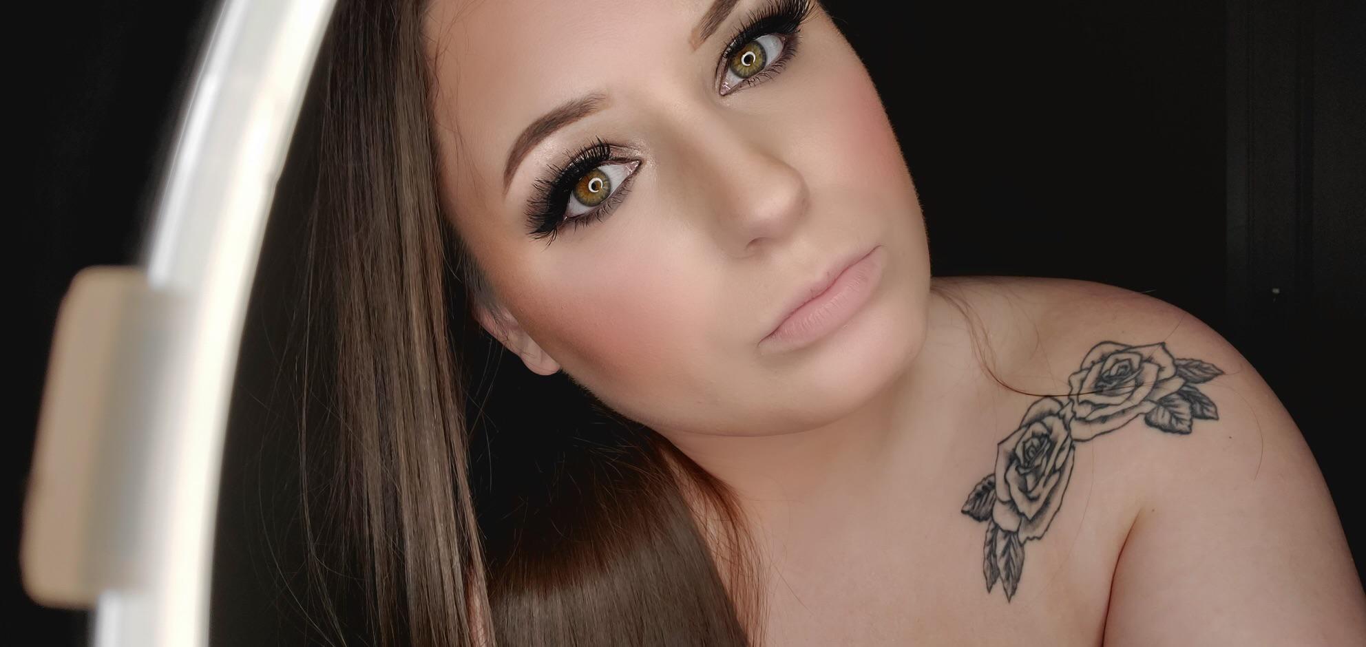 behind these hazel eyes 👀 | Scrolller