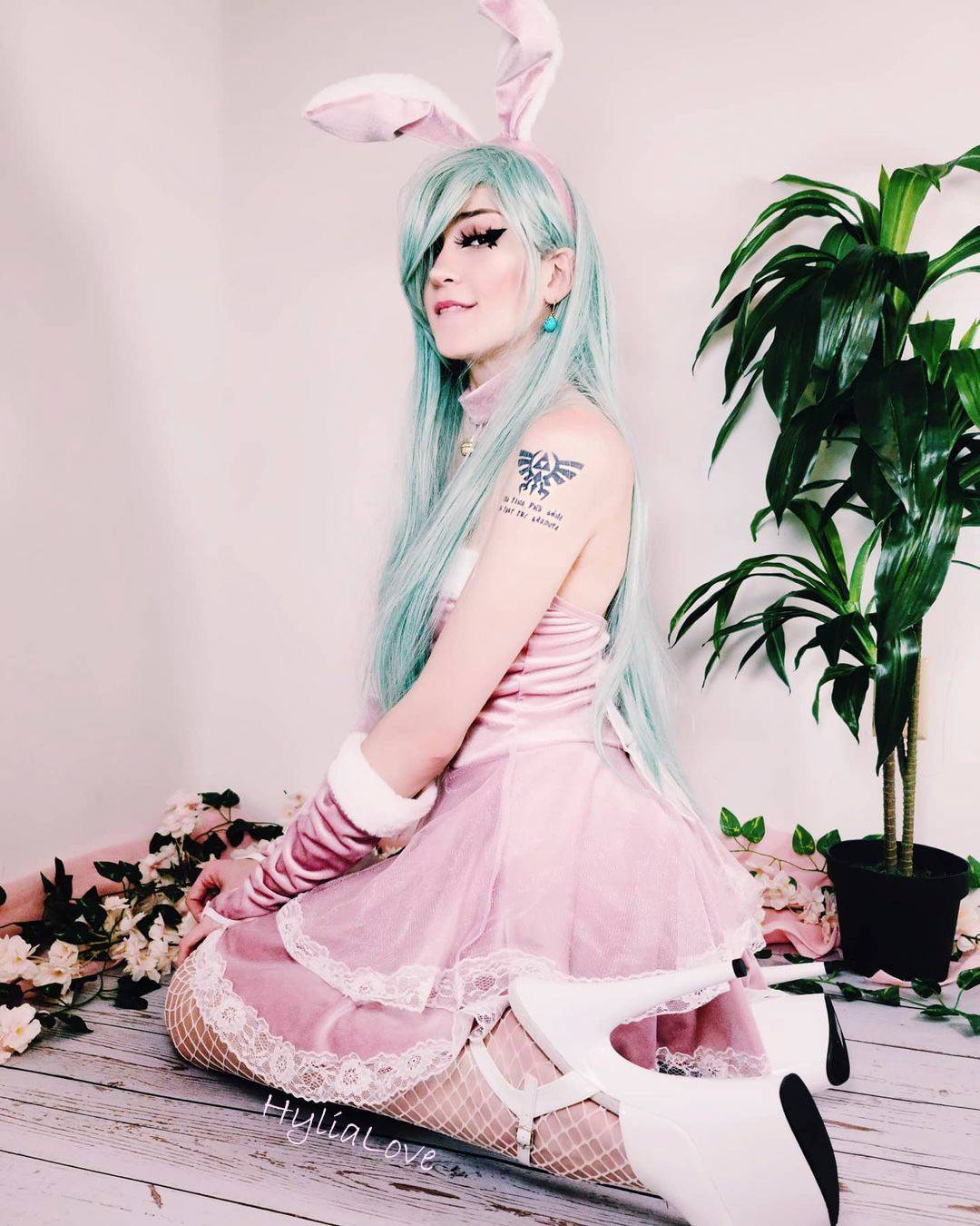 Your little bunnygirl ;) | Scrolller