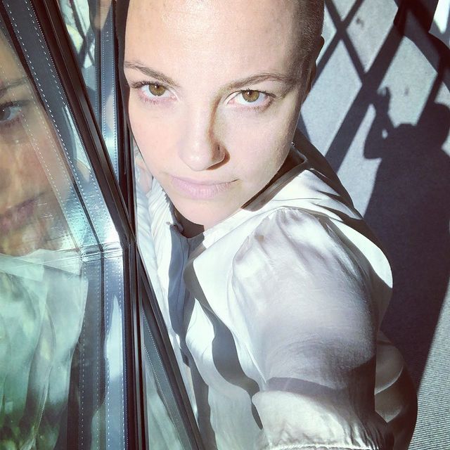 Bella shaved head. | Scrolller