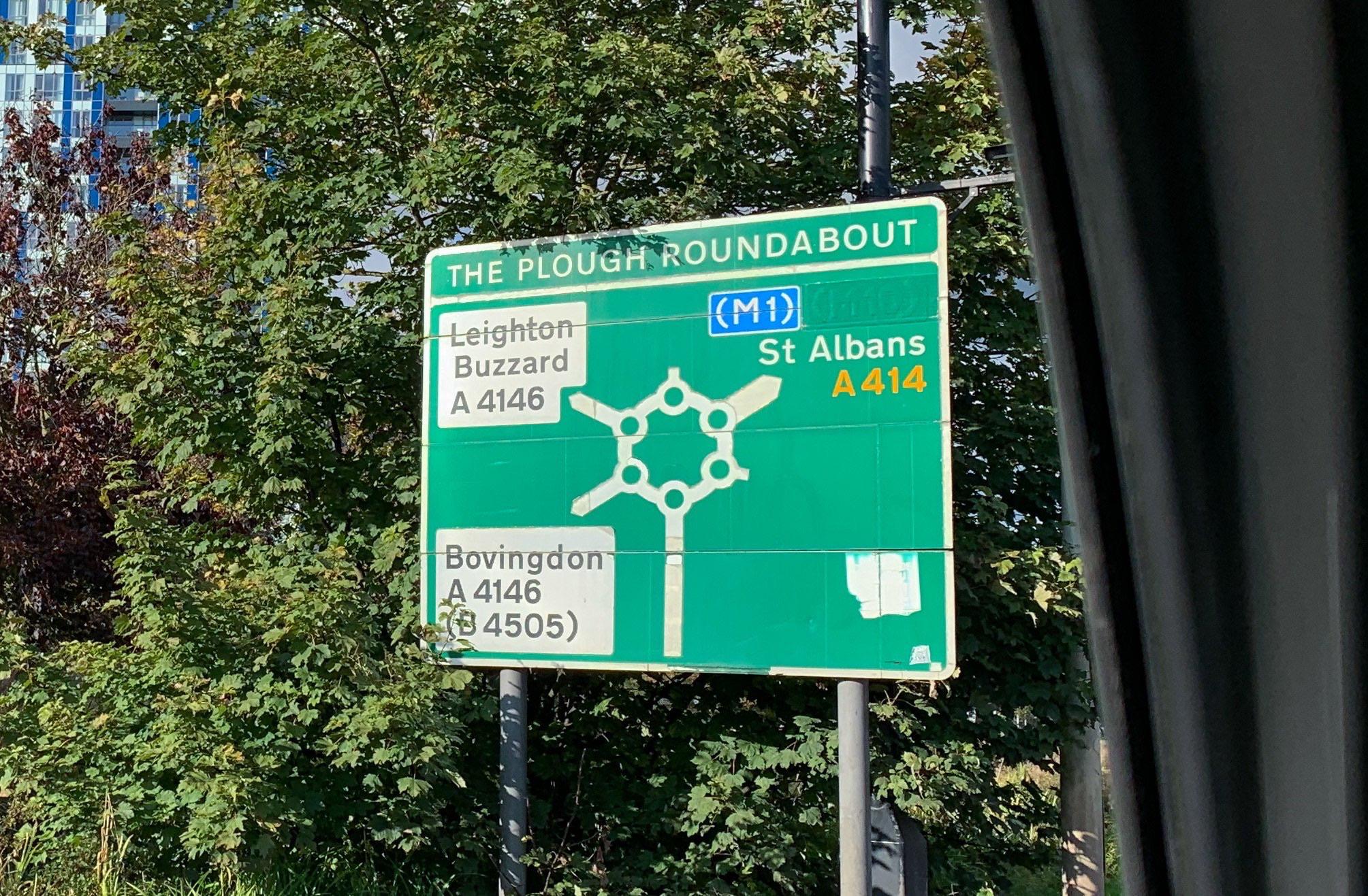 Benzene Roundabout | Scrolller