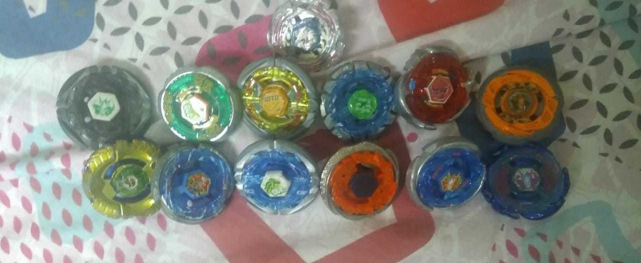 Beyblades from Beyblade metal show | Scrolller