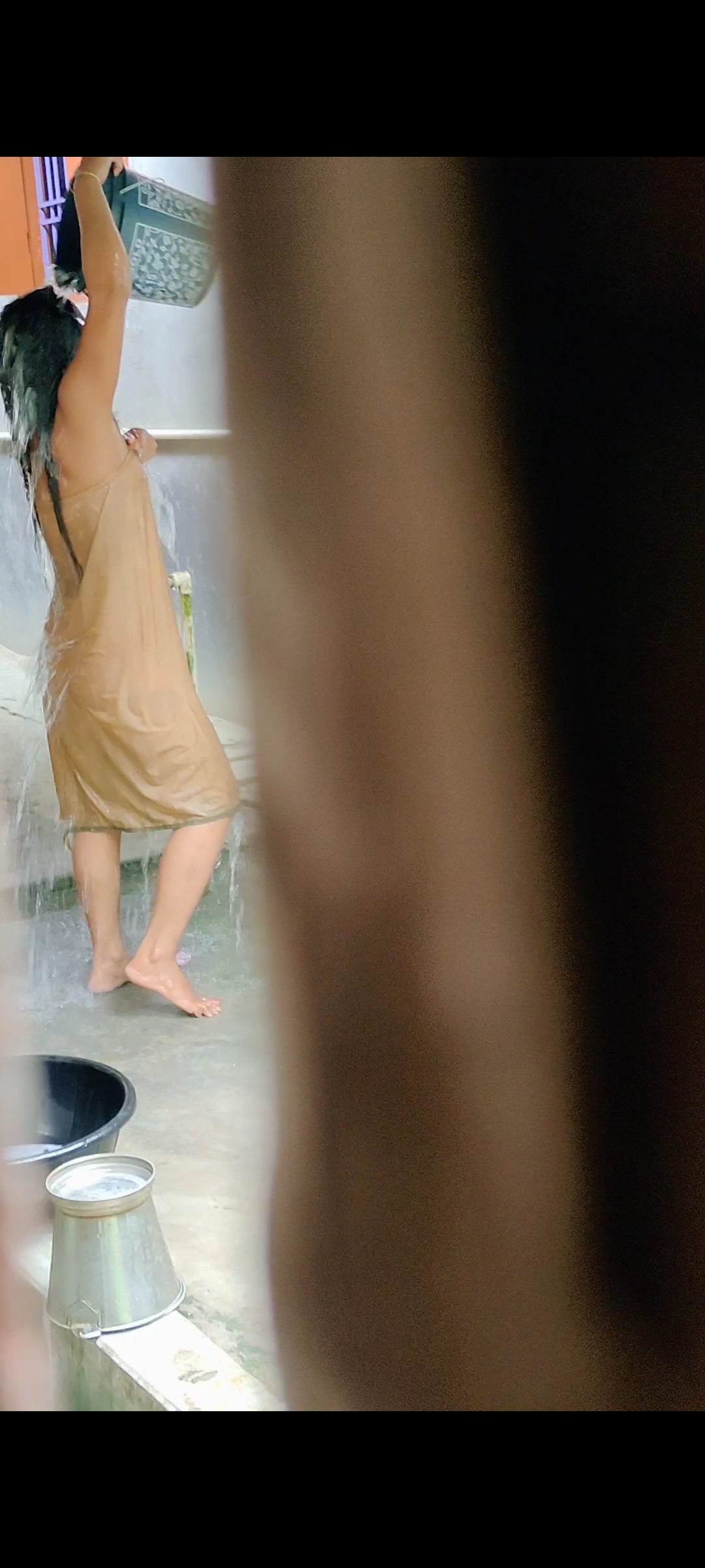 Bhabhi bath | Scrolller