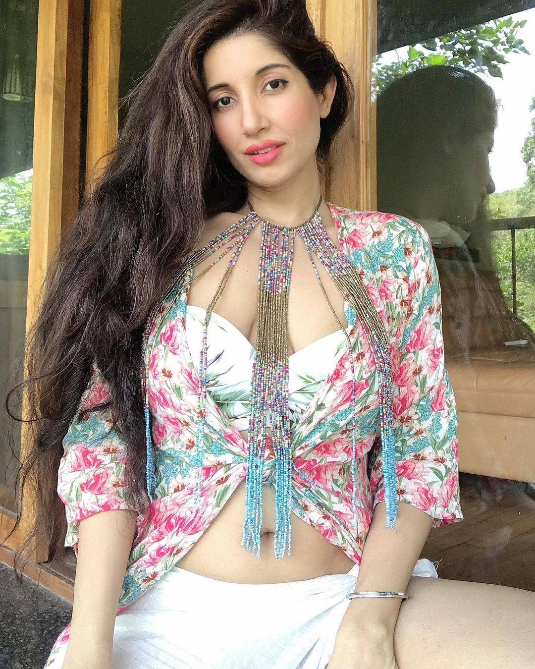 Bhumika singh's T shaped Navel | Scrolller