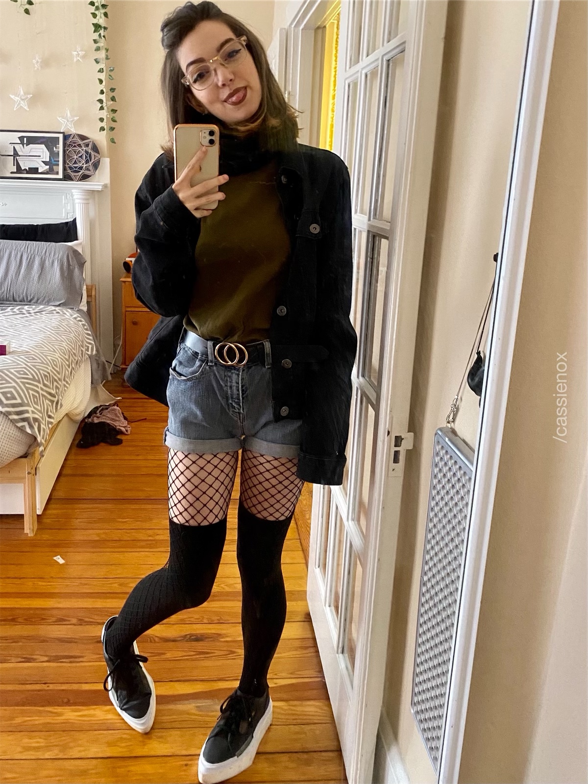 Bi | Poly | Switch | Slutty 😈 | Scrolller