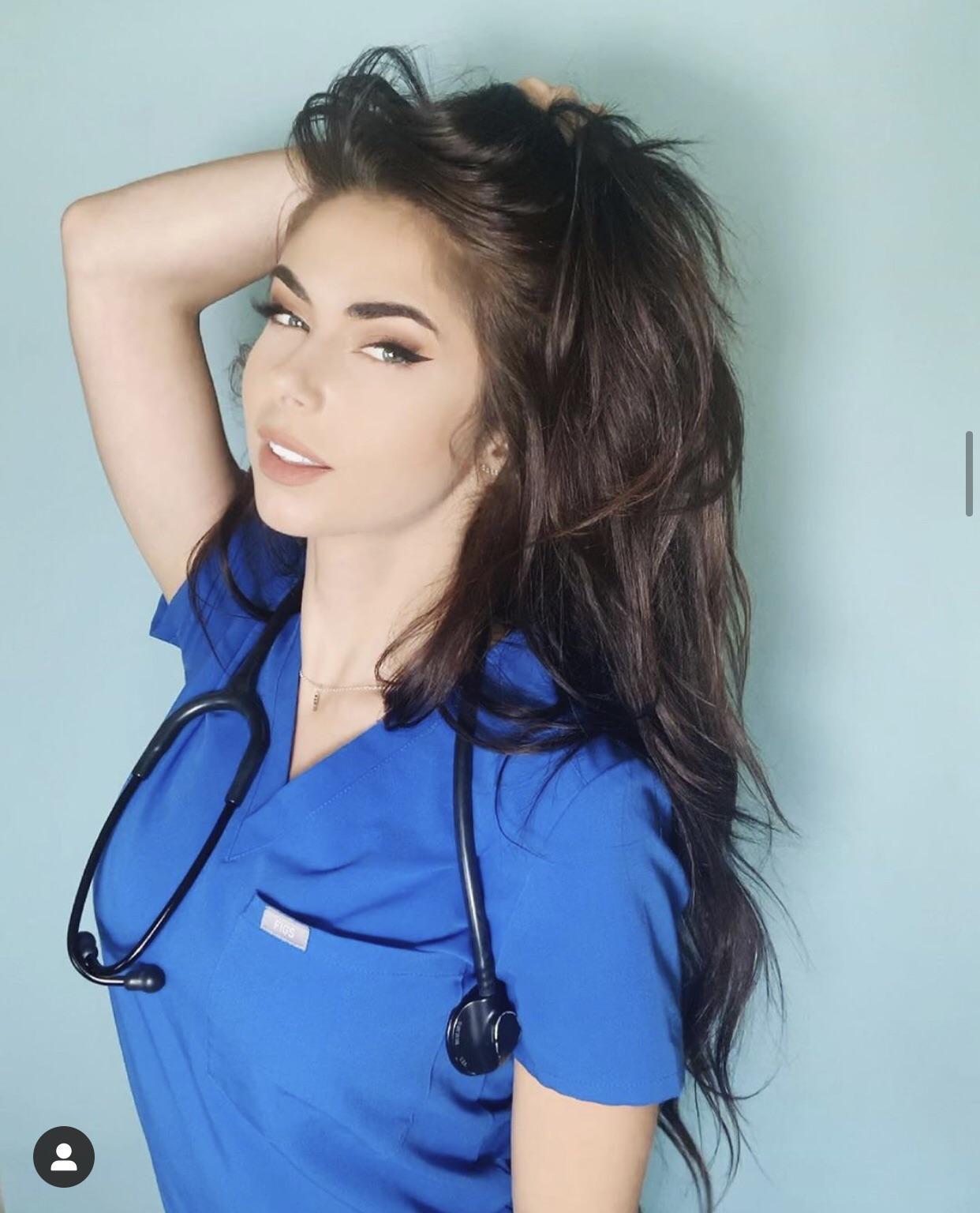 Bianca Antisera: actual nurse [irtr] | Scrolller