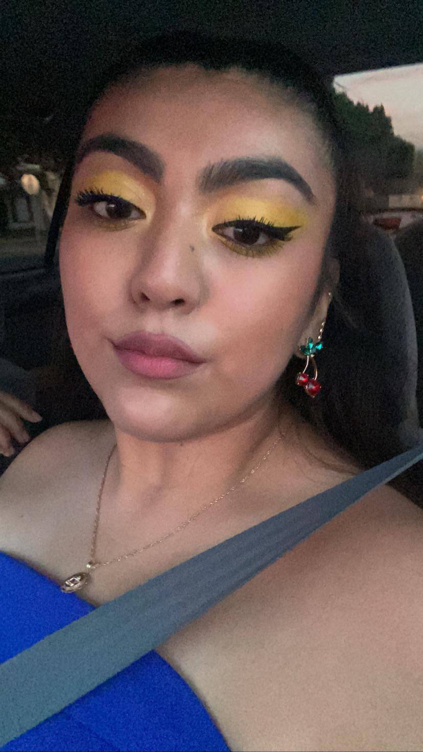 Bien 💛💛 (F21) | Scrolller