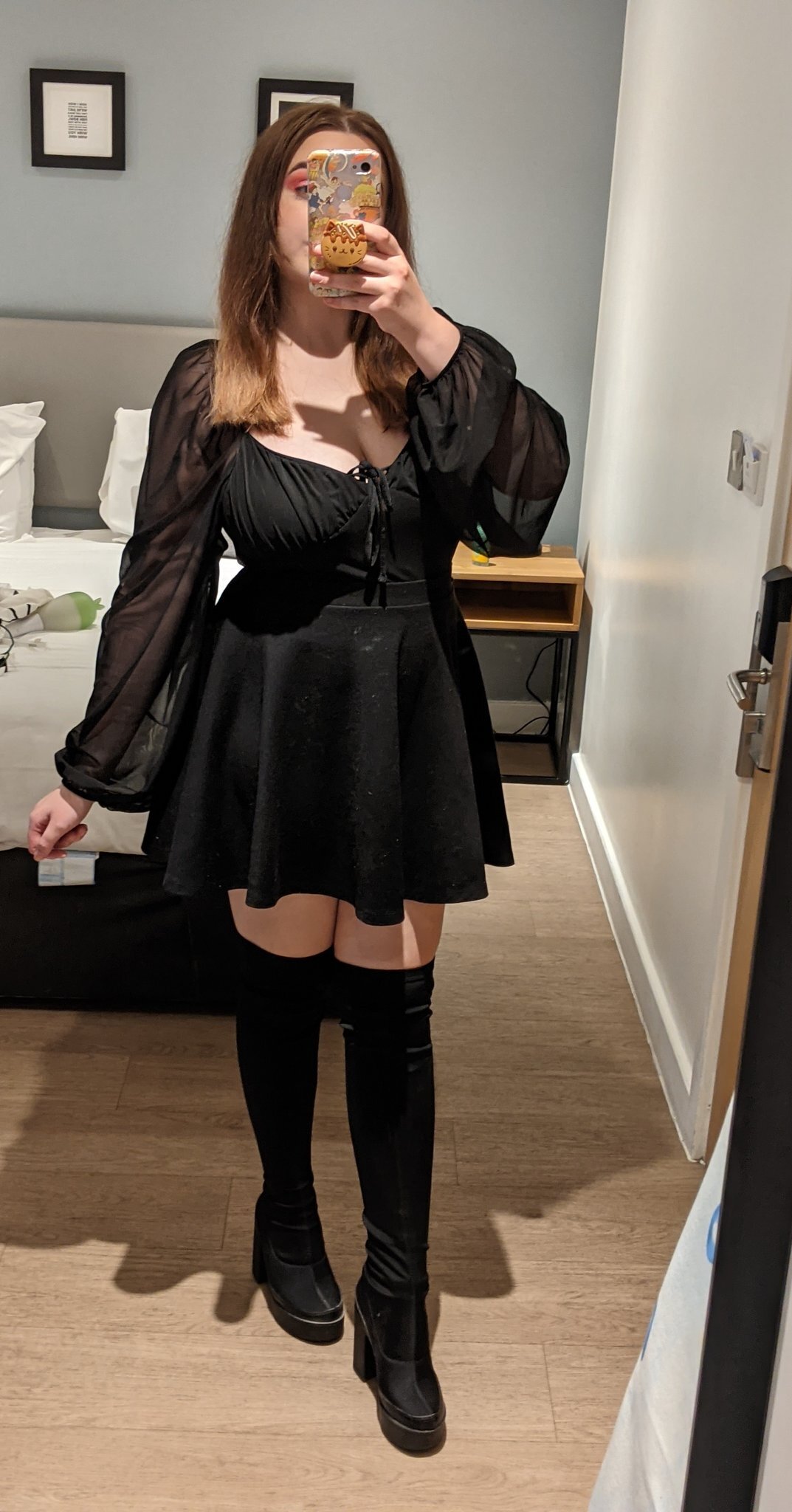 Big Boots | Scrolller