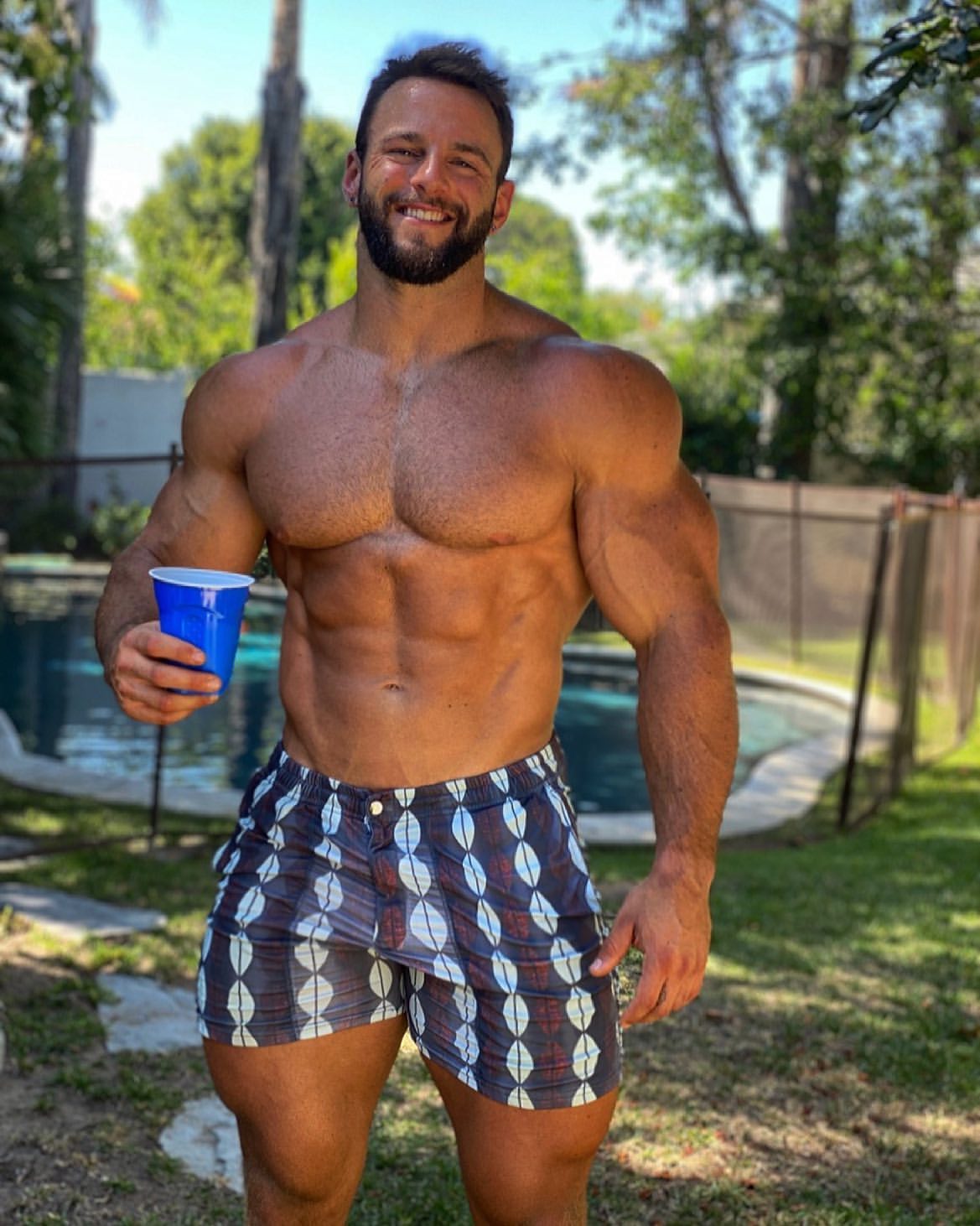 Eric janicki | Scrolller