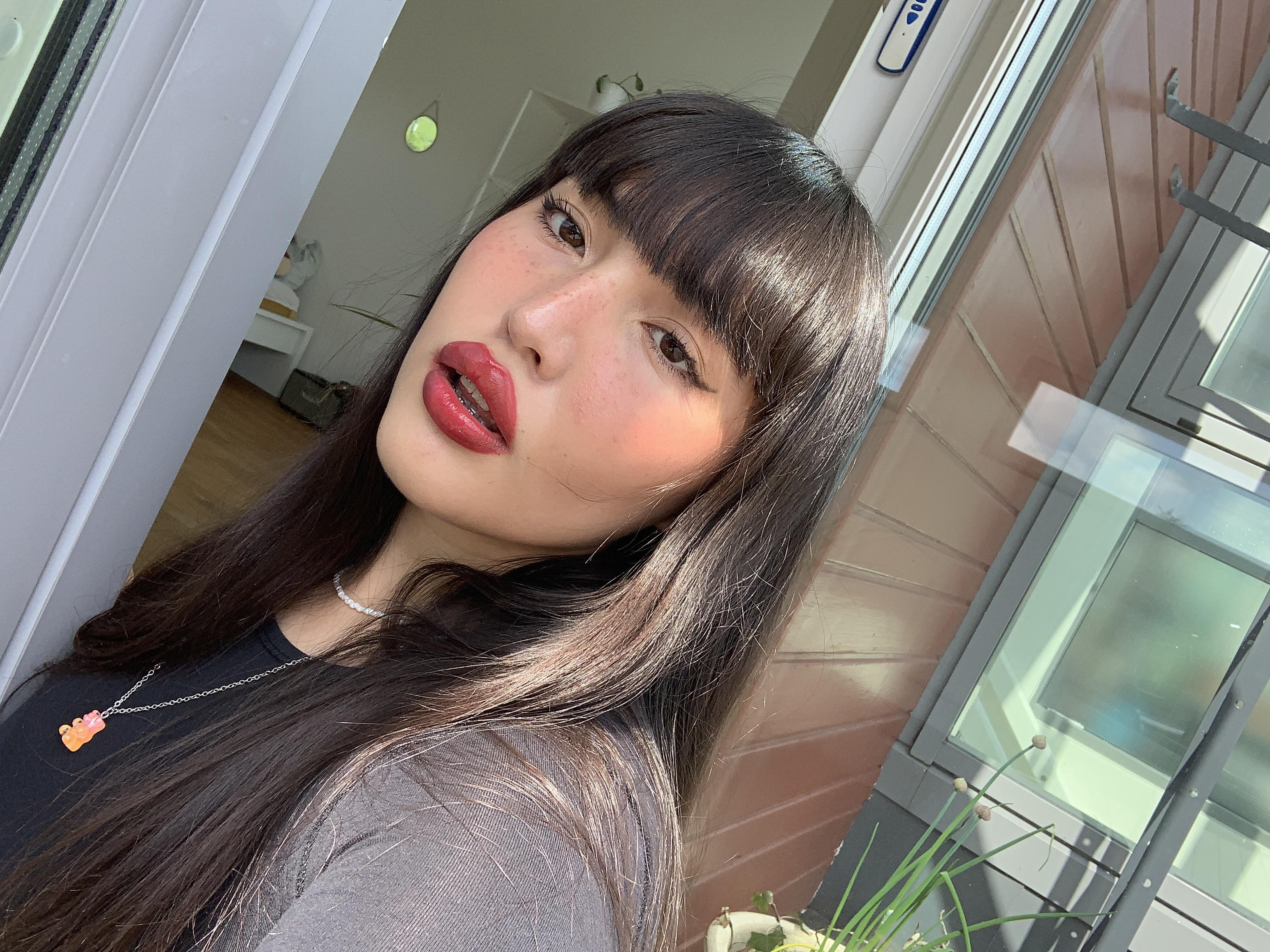 Big mouth big throat 👀🙈 | Scrolller