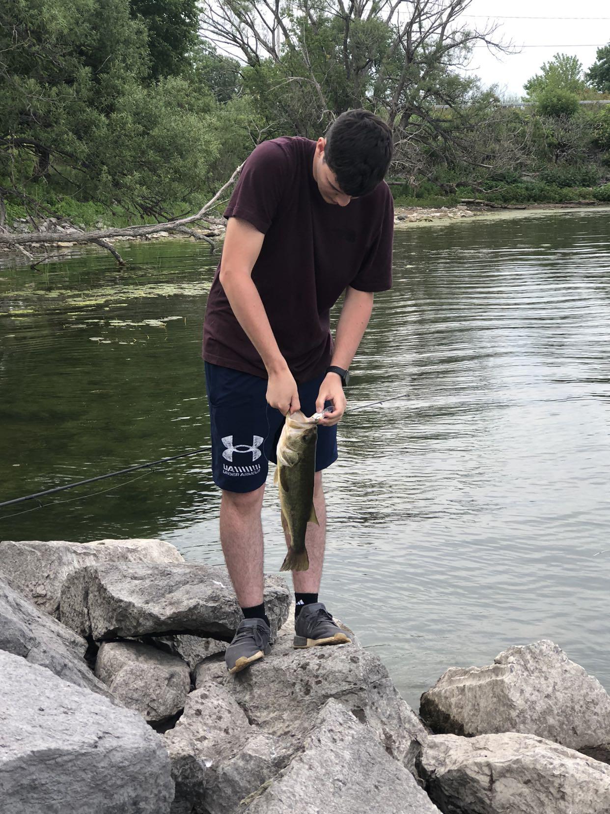 Big ol' guy | Scrolller