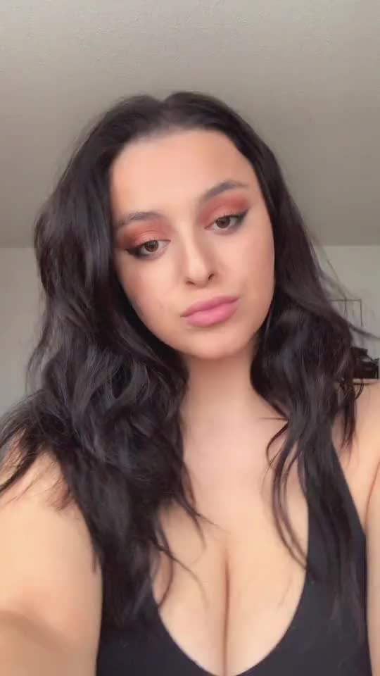 Big Tits from Canada | Scrolller