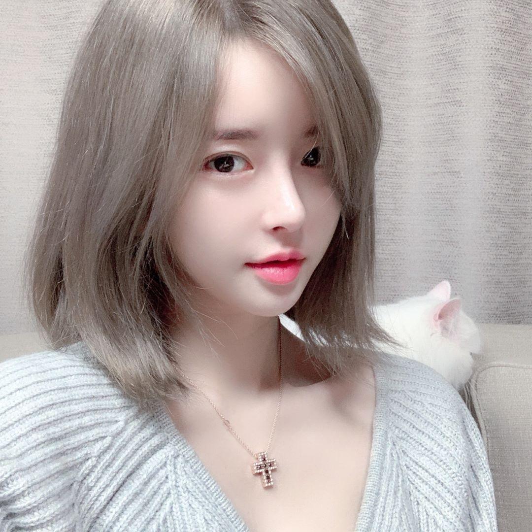 BJ Ssonim | Scrolller