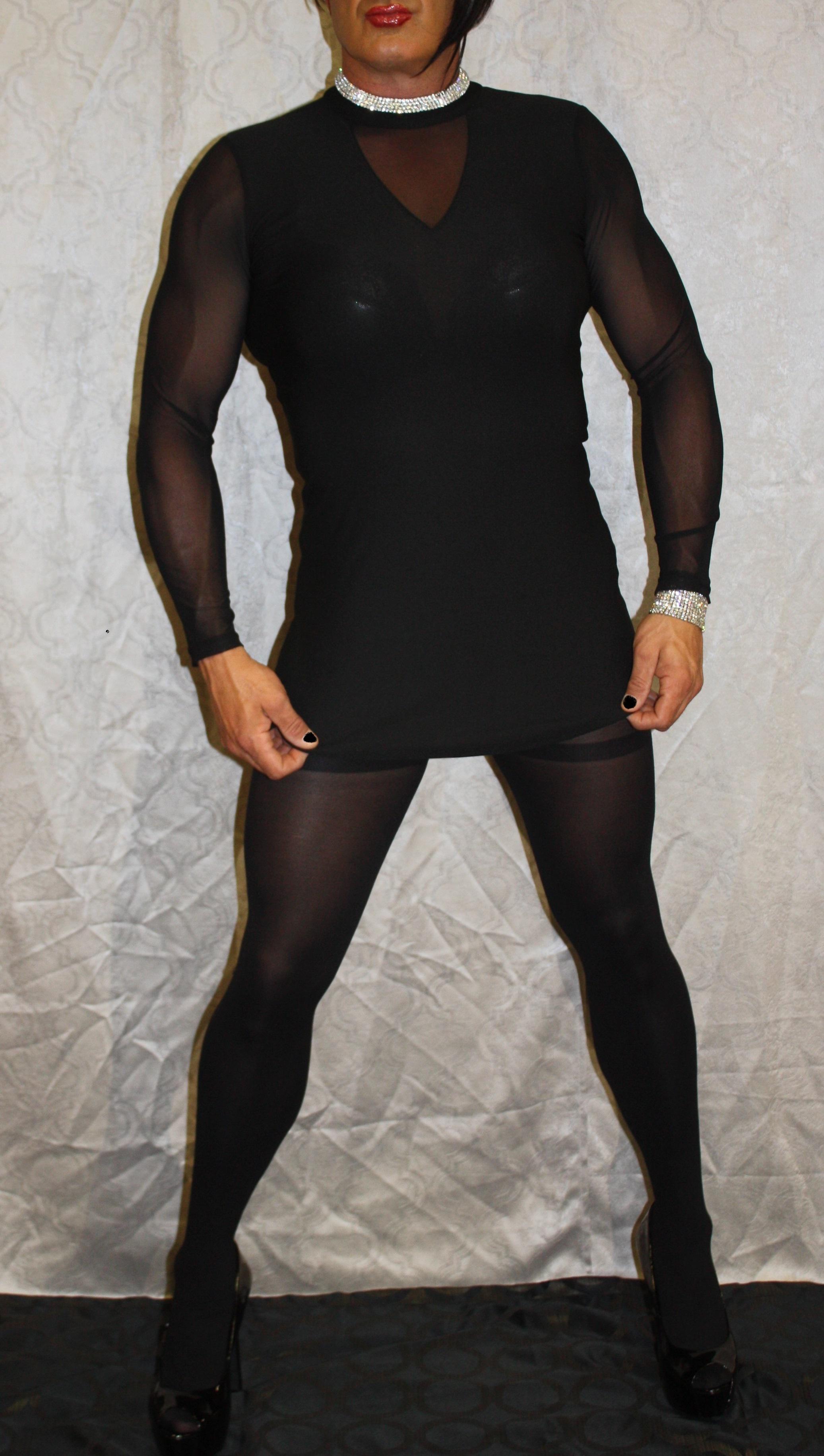 Black Bodycon Dress | Scrolller