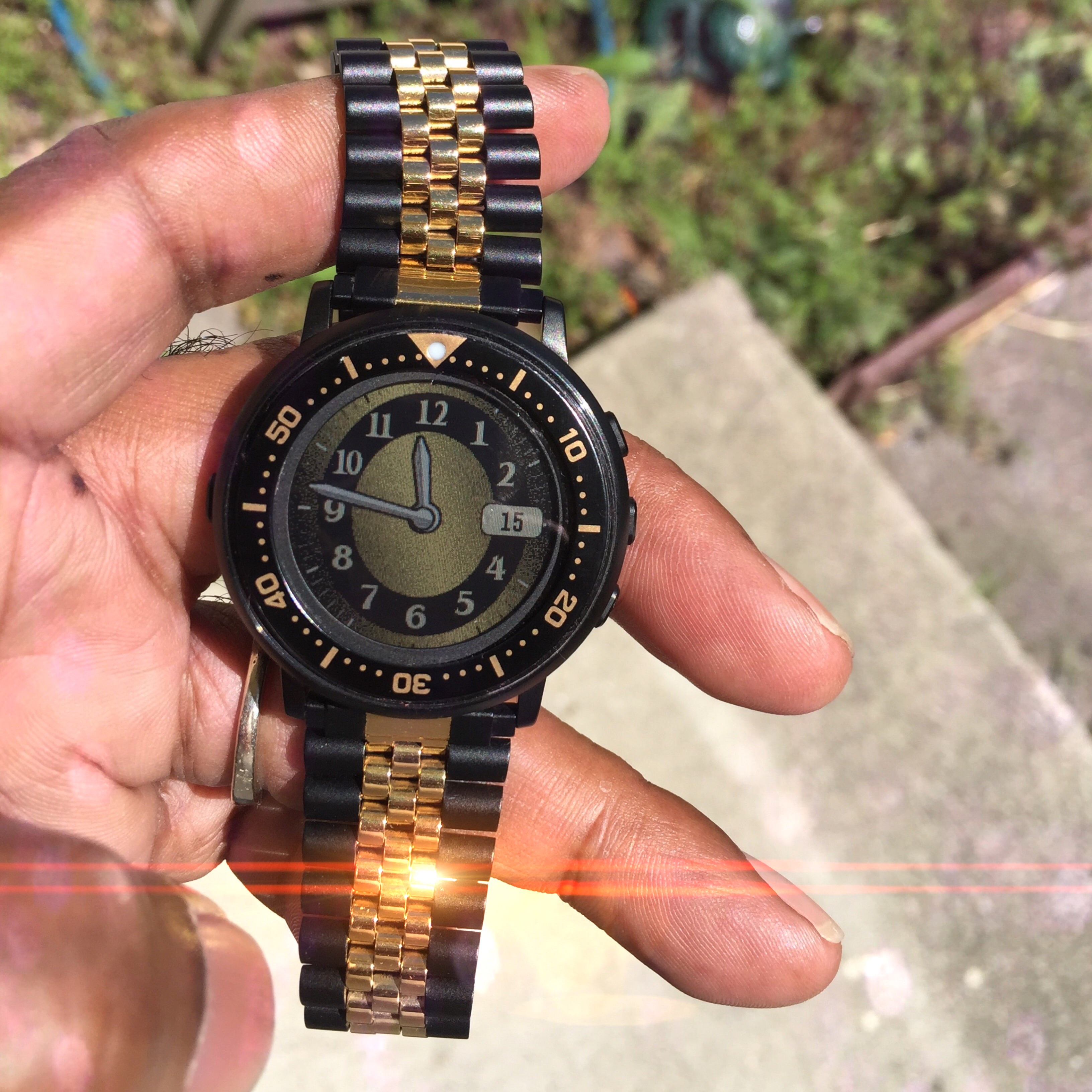 Black Pebble Time Round Smartwatch | Scrolller