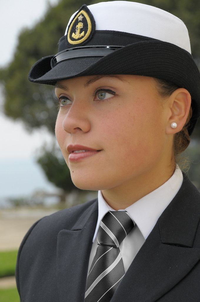 Black striped | Scrolller