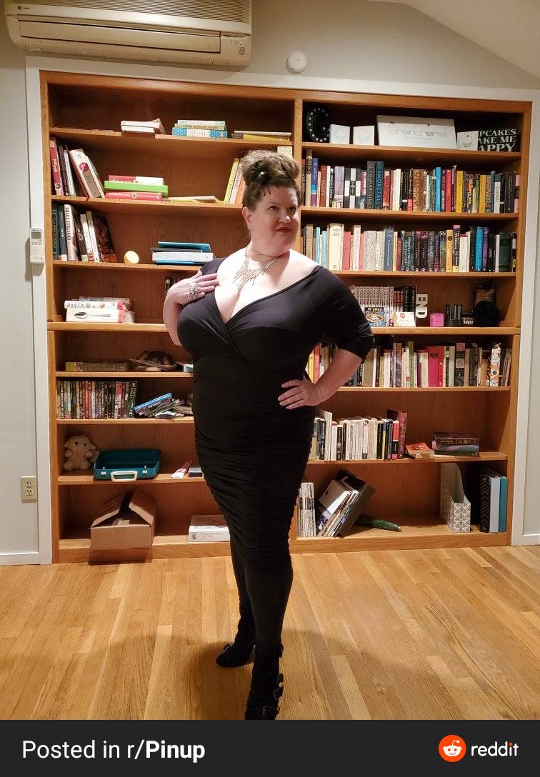 Black widow? 🕷🕸 [48F] 💋 | Scrolller