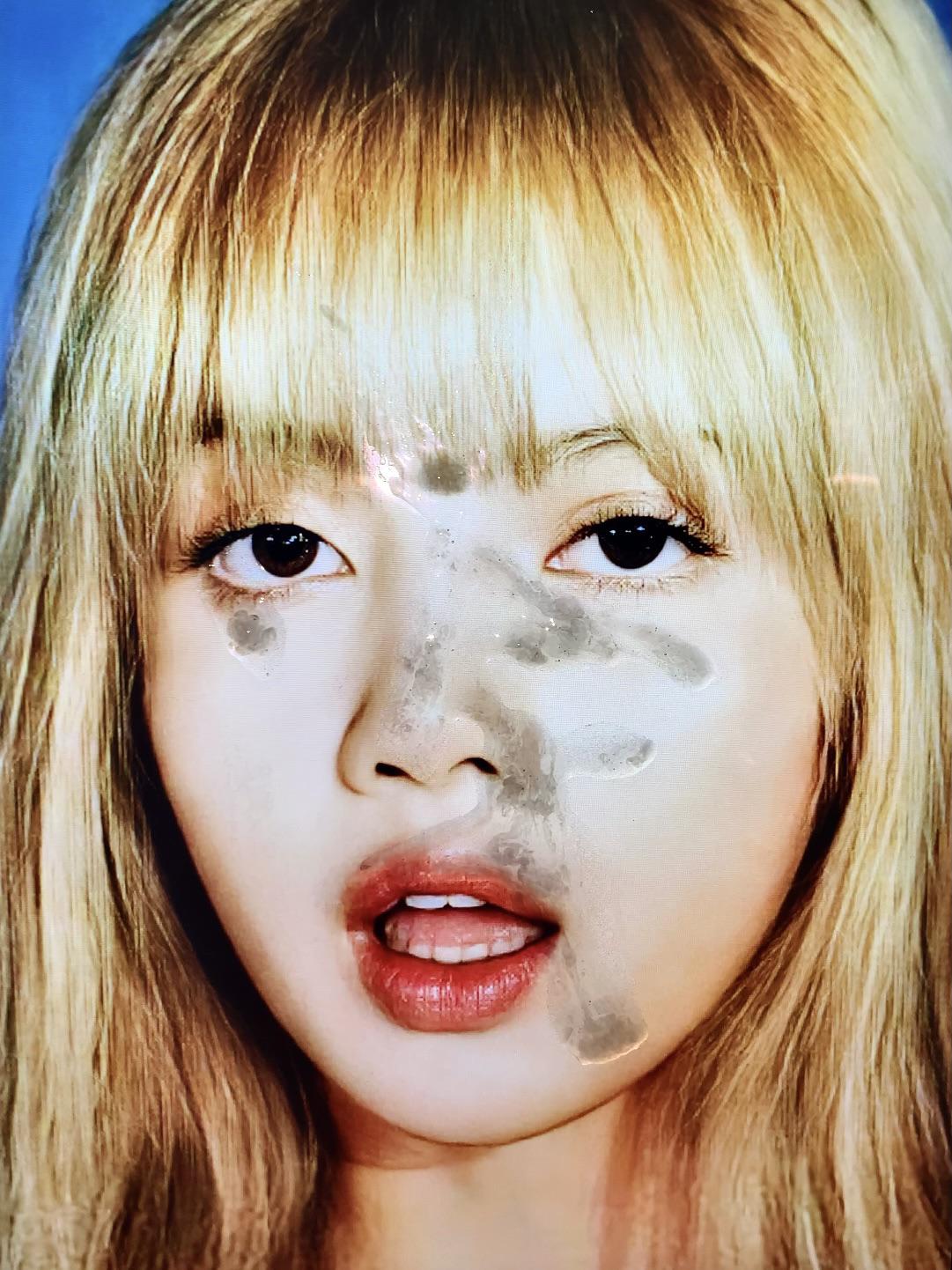 Blackpink - Lisa | Scrolller