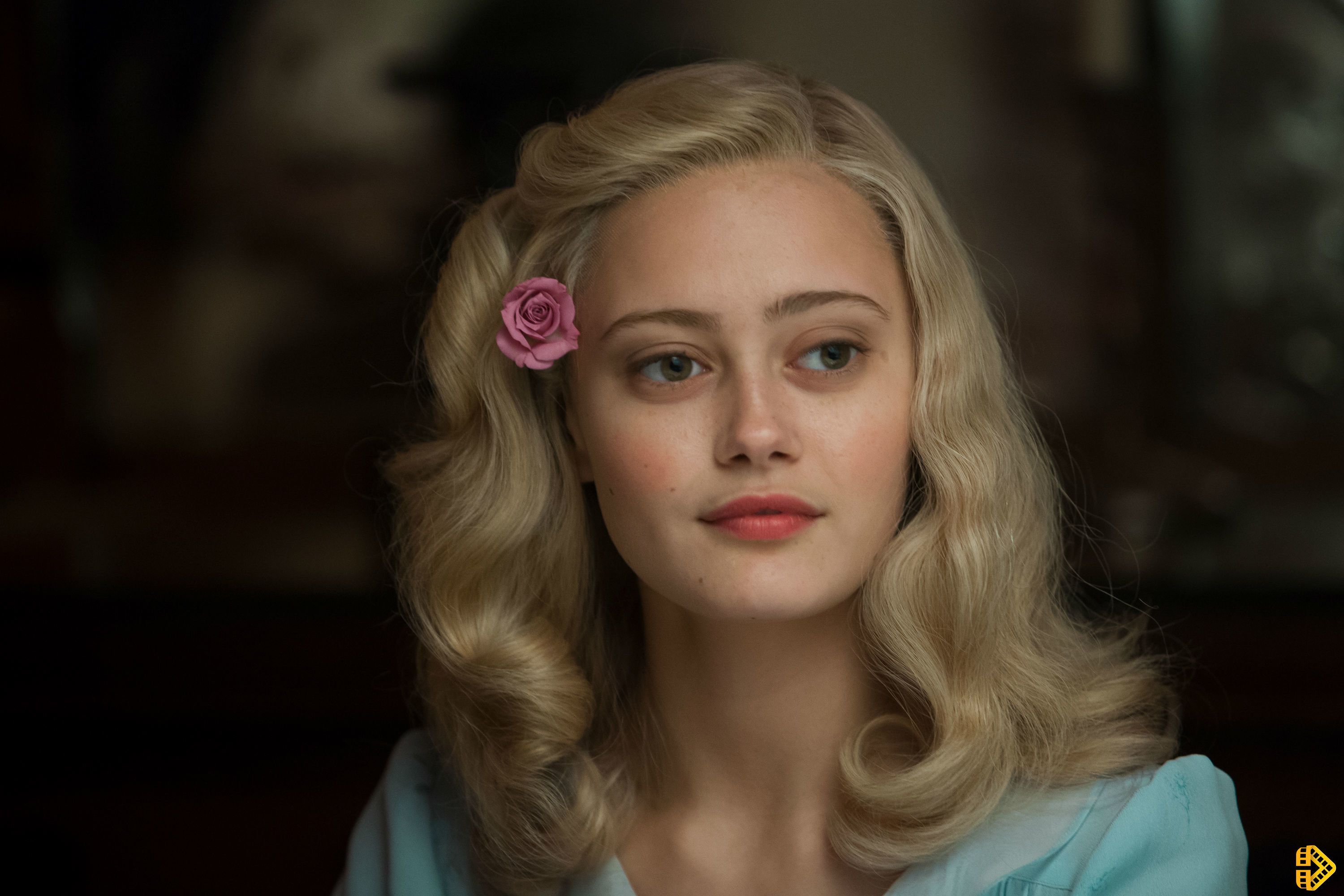 Blonde beauty | Scrolller