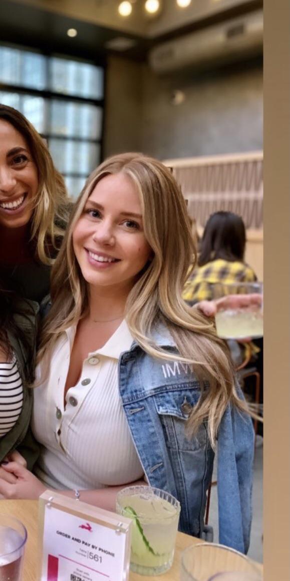 Blonde teacher | Scrolller