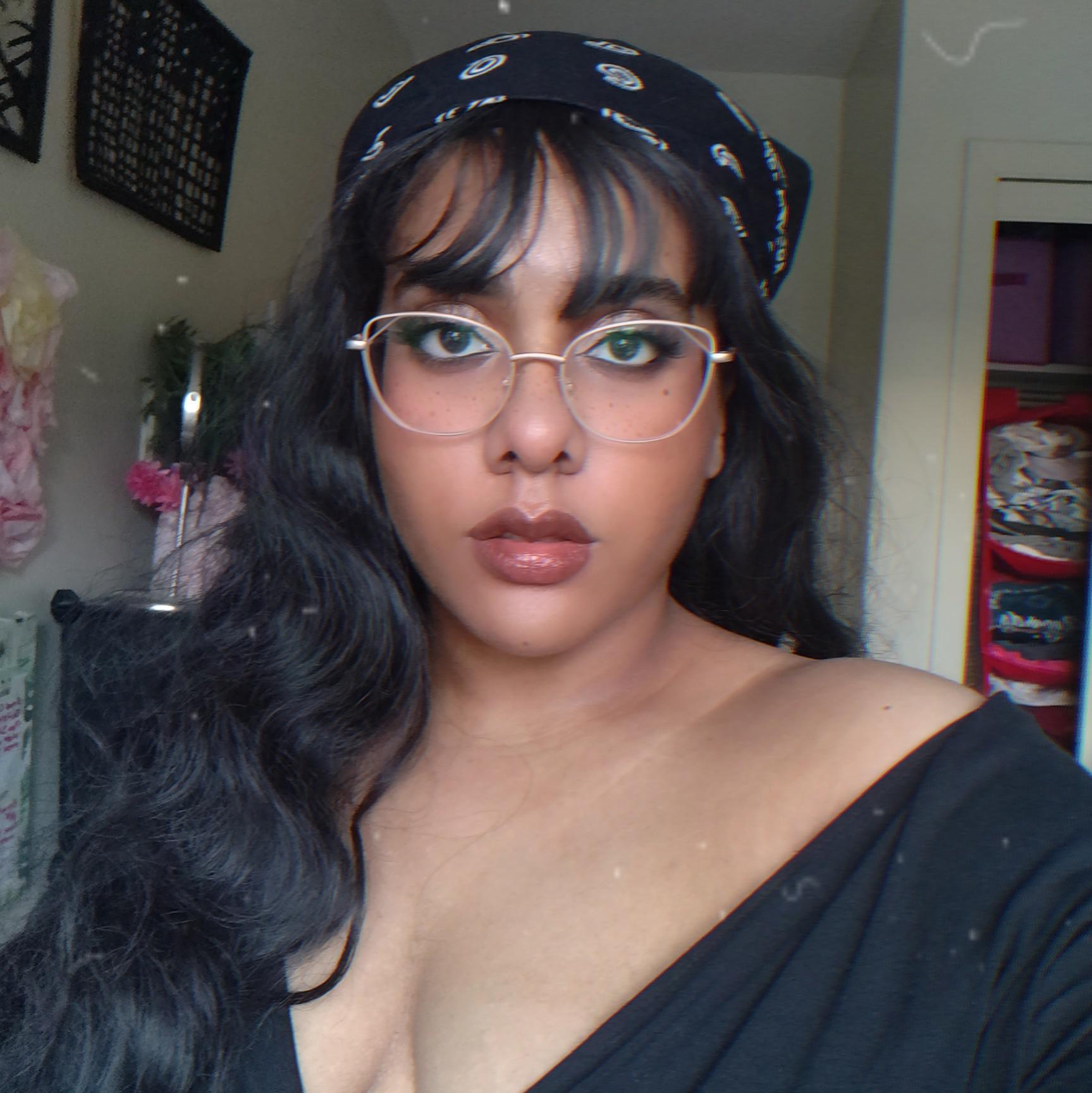 Bloop 💖 | Scrolller