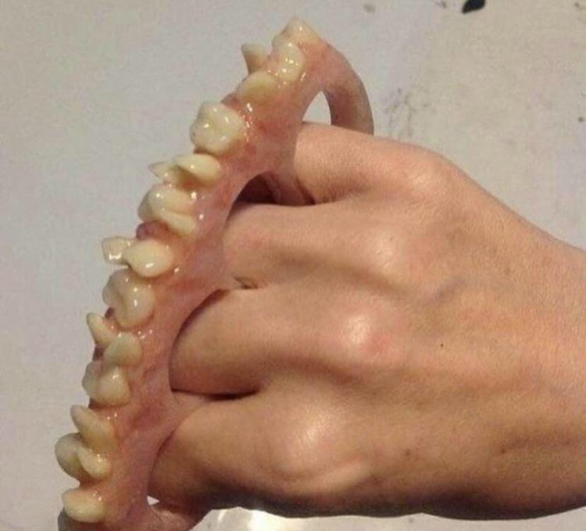Blursed_fleshknuckles | Scrolller