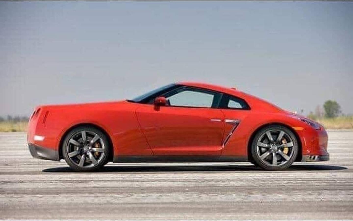 Blursed GTR | Scrolller