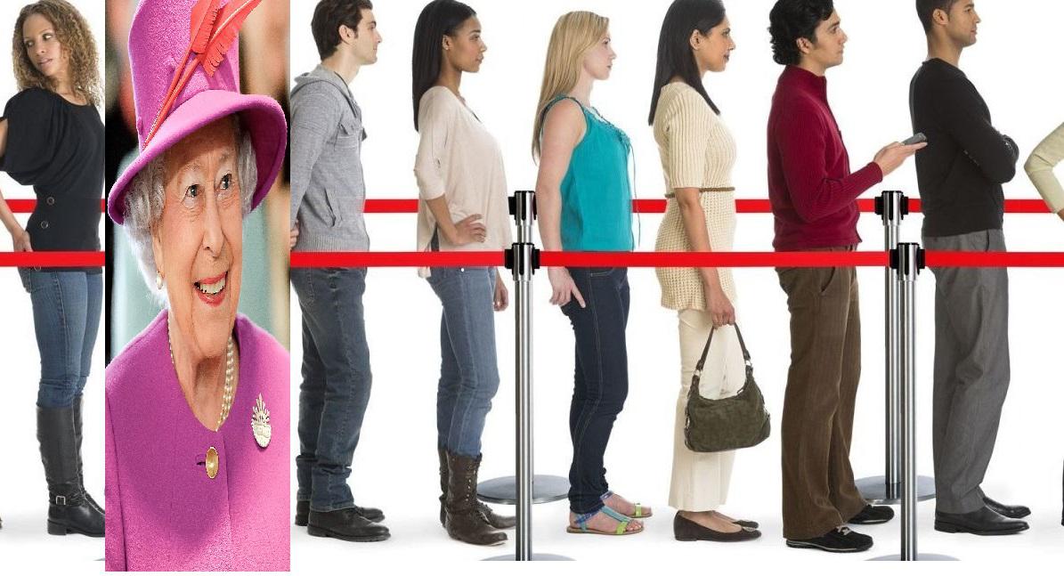 Blursed_Queueen | Scrolller