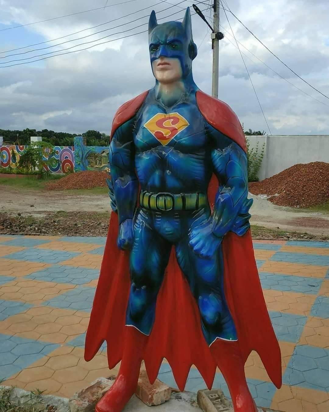 Blursed SuperBatman | Scrolller