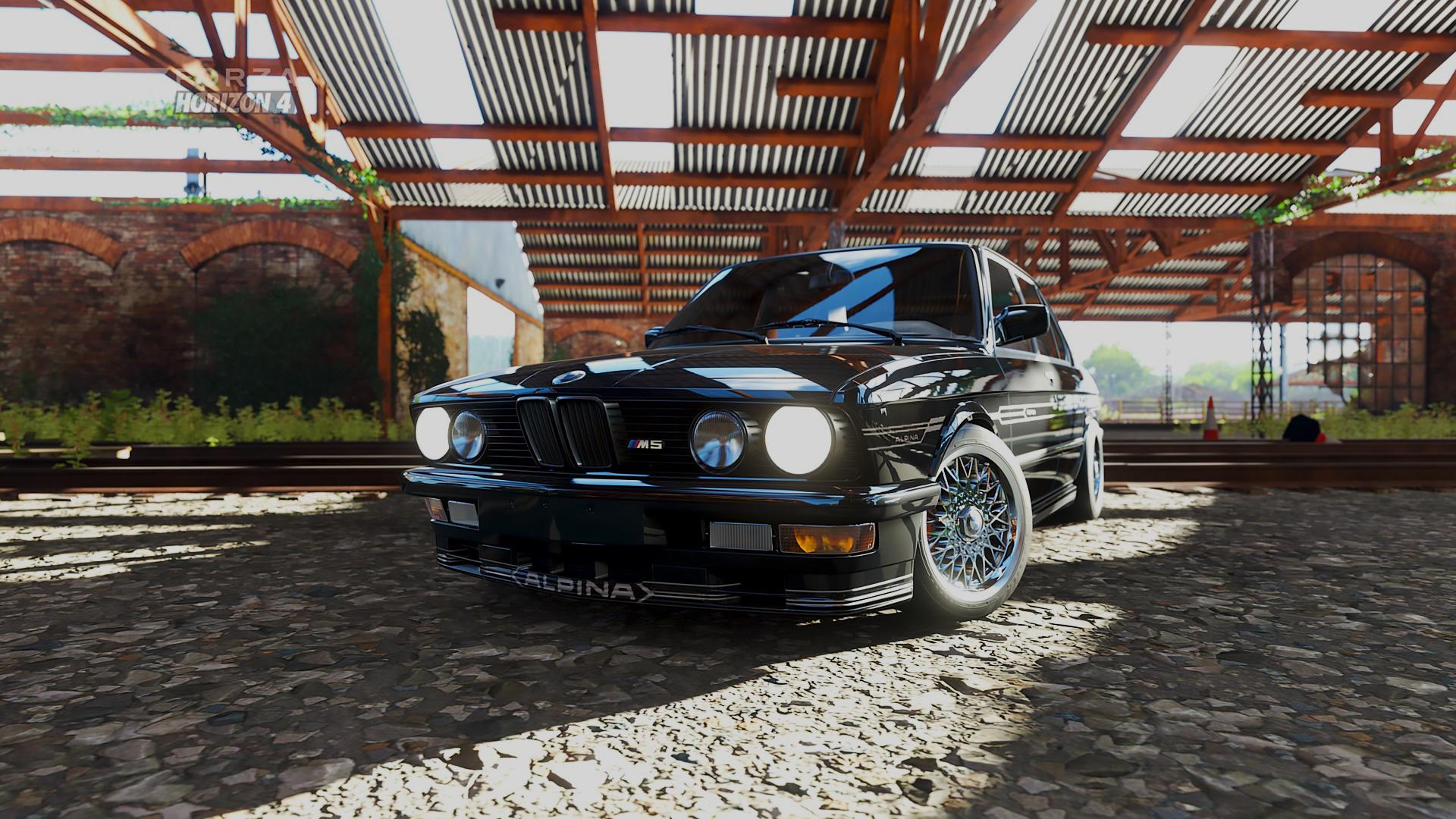 BMW M5 88' shot. | Scrolller