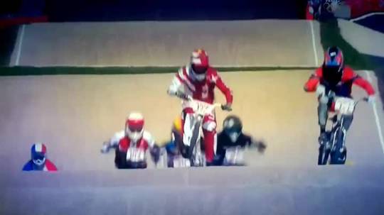 BMX double barrel roll | Scrolller