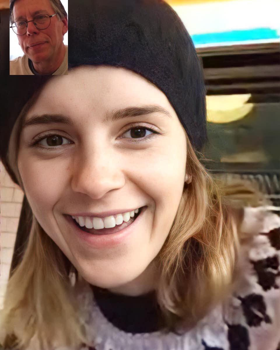 Bob offered to show Emma his element 115 | Scrolller