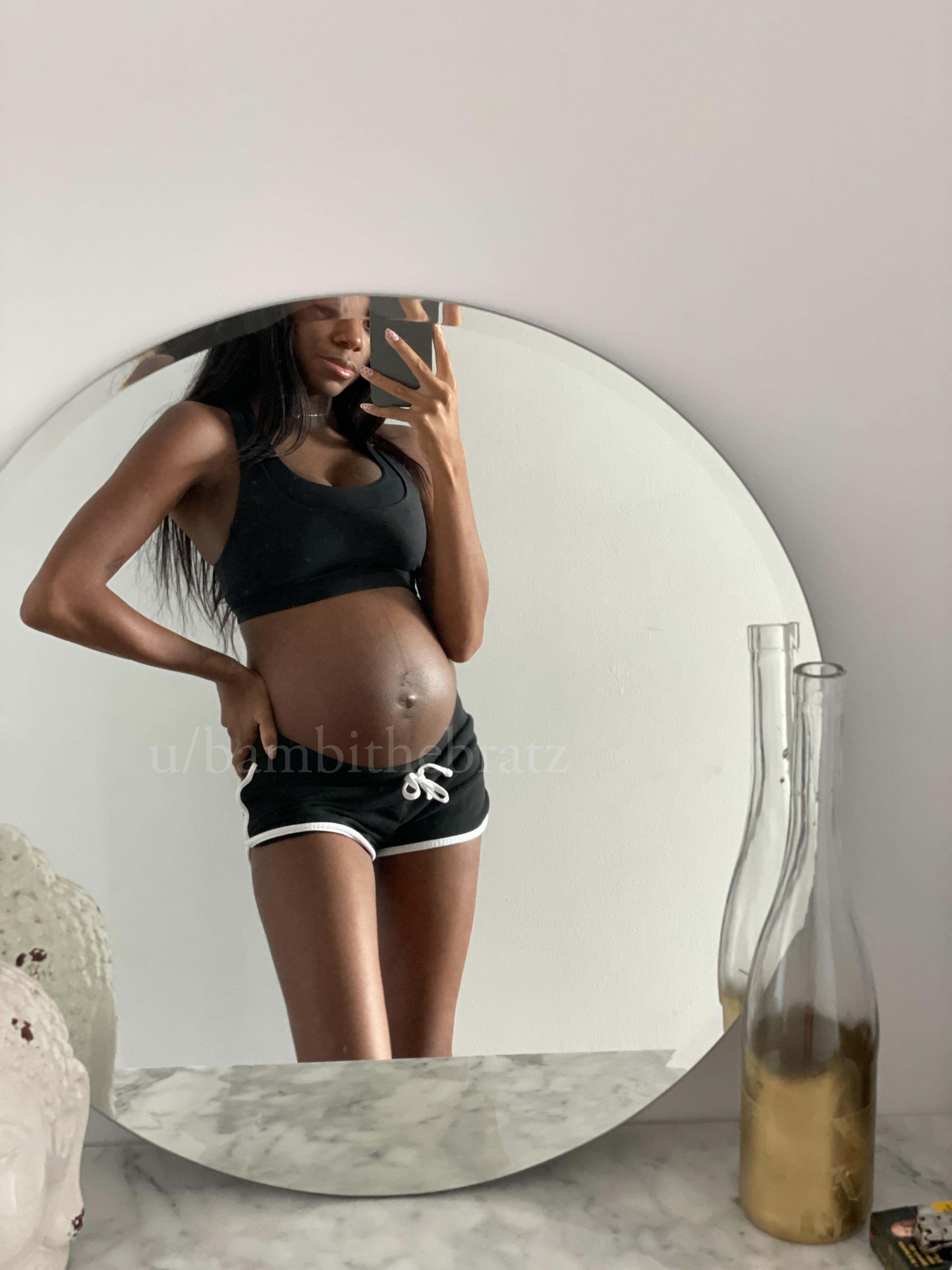 Body made for breeding, here’s the proof 😏 | Scrolller