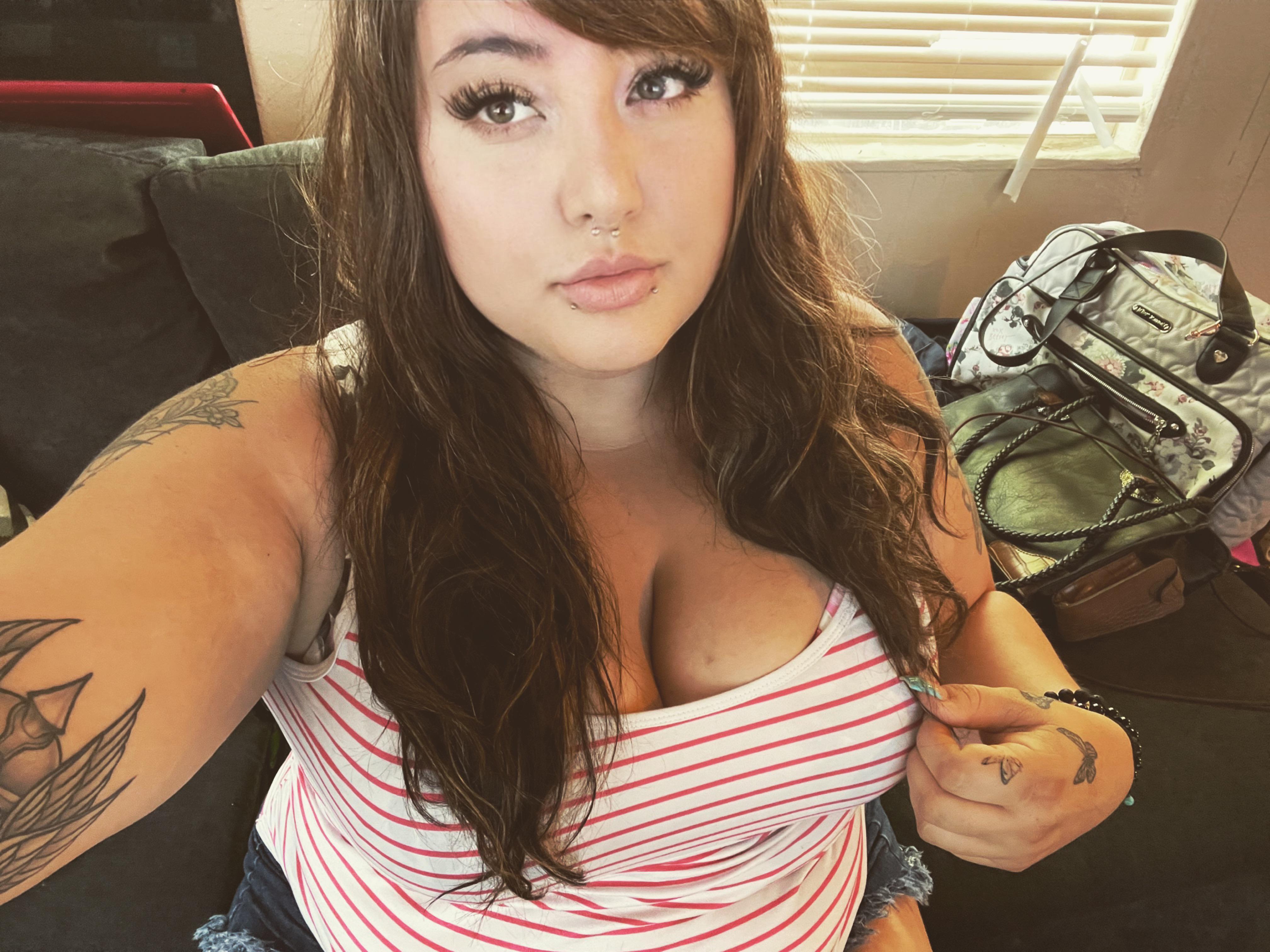 Bored /: | Scrolller