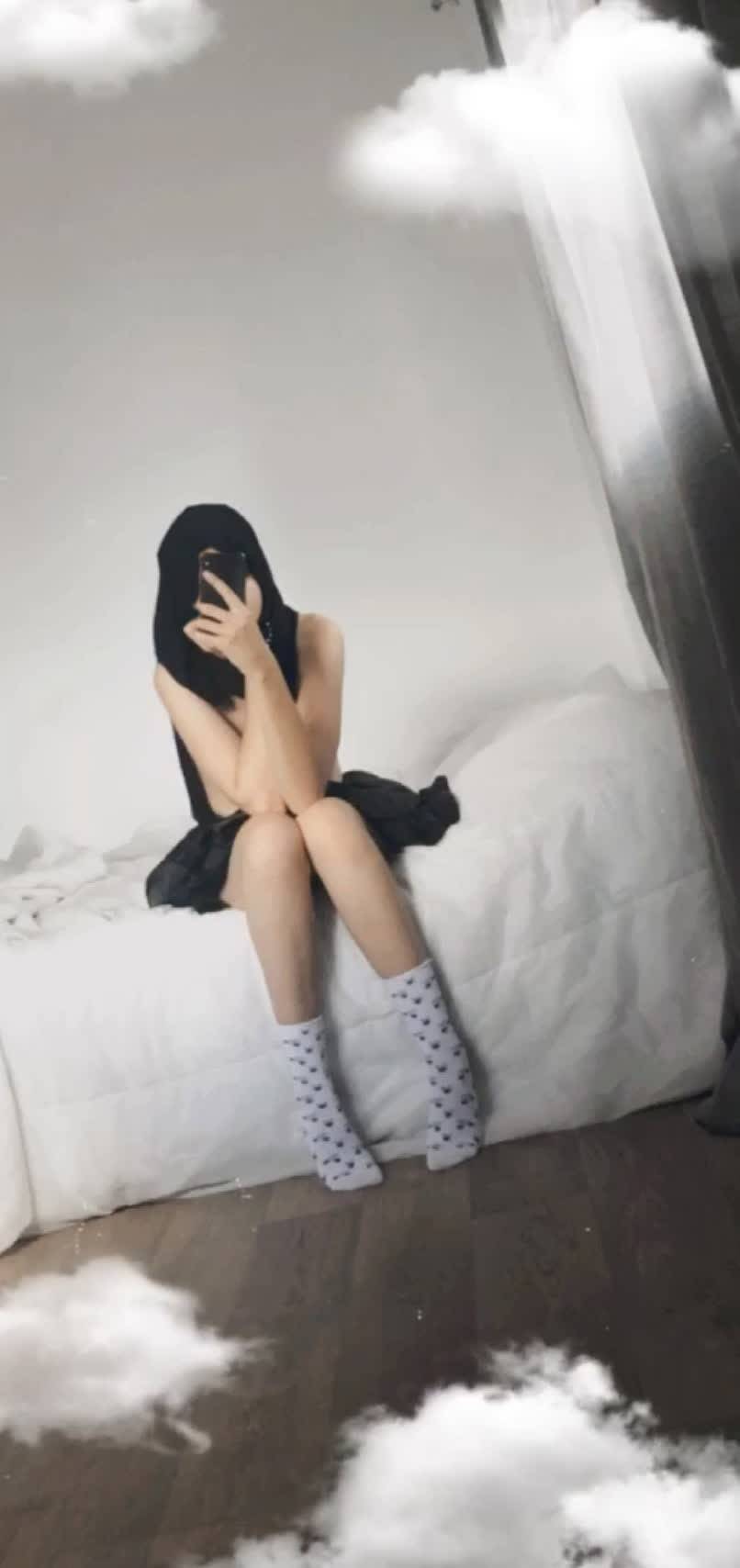 Boring day in heaven. my twitter mandi_calhoon | Scrolller