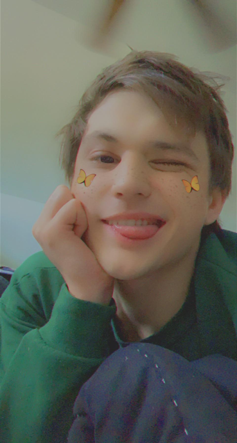 Boyfriend applications opened 😜 | Scrolller