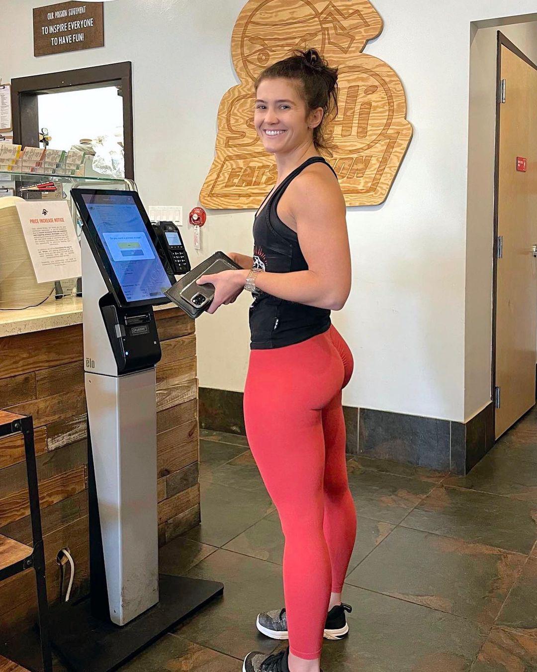 Brandi Johnson | Scrolller