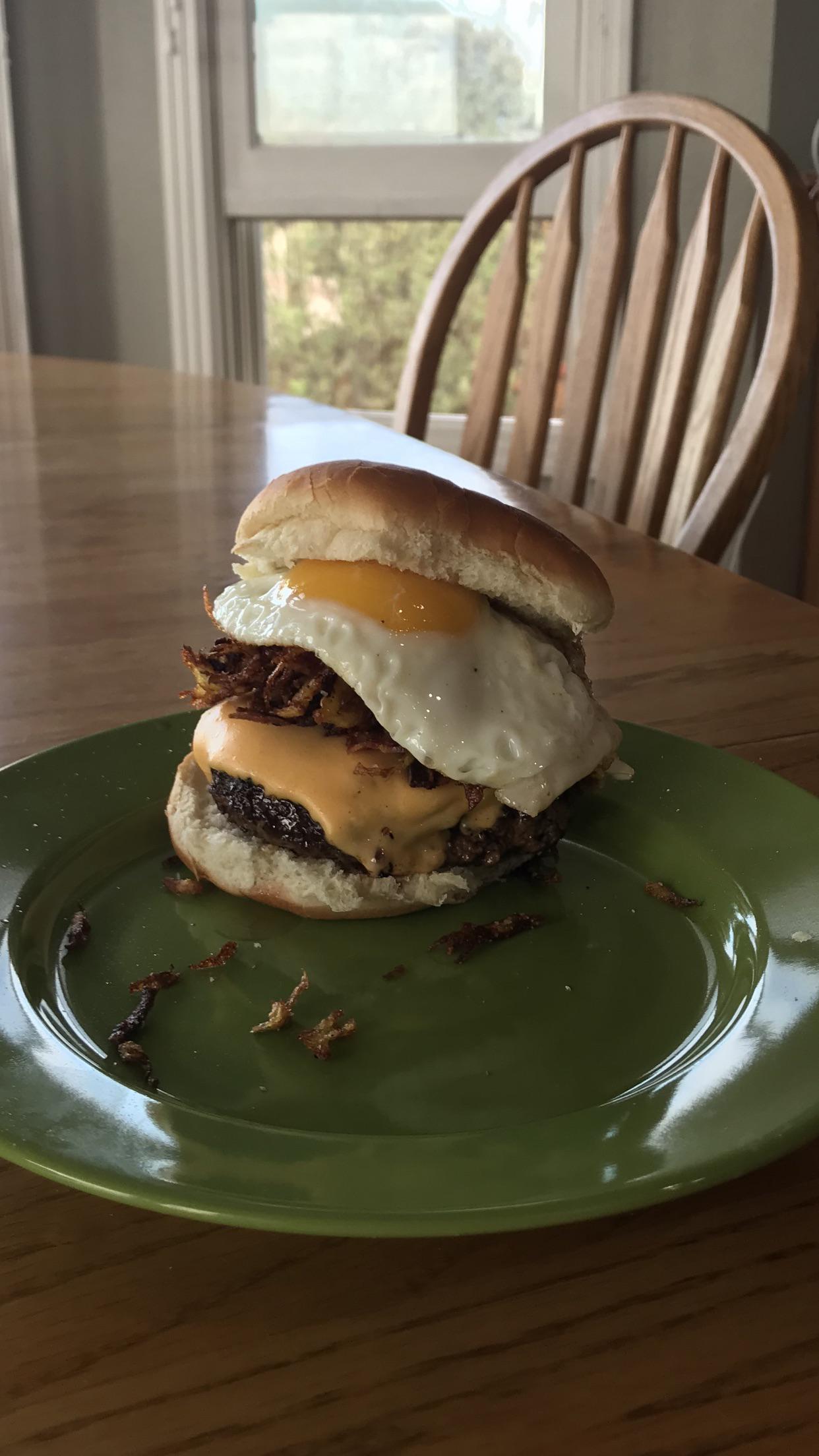 Breakfast Burger | Scrolller