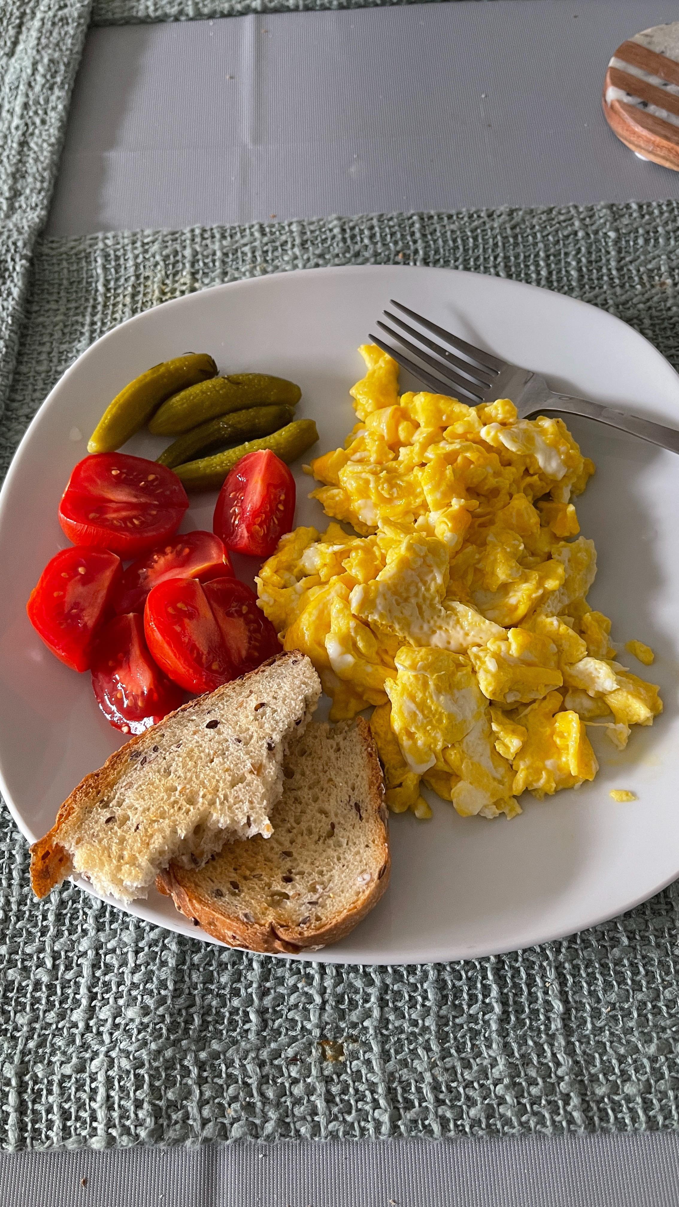 Breakfast for dinner | Scrolller