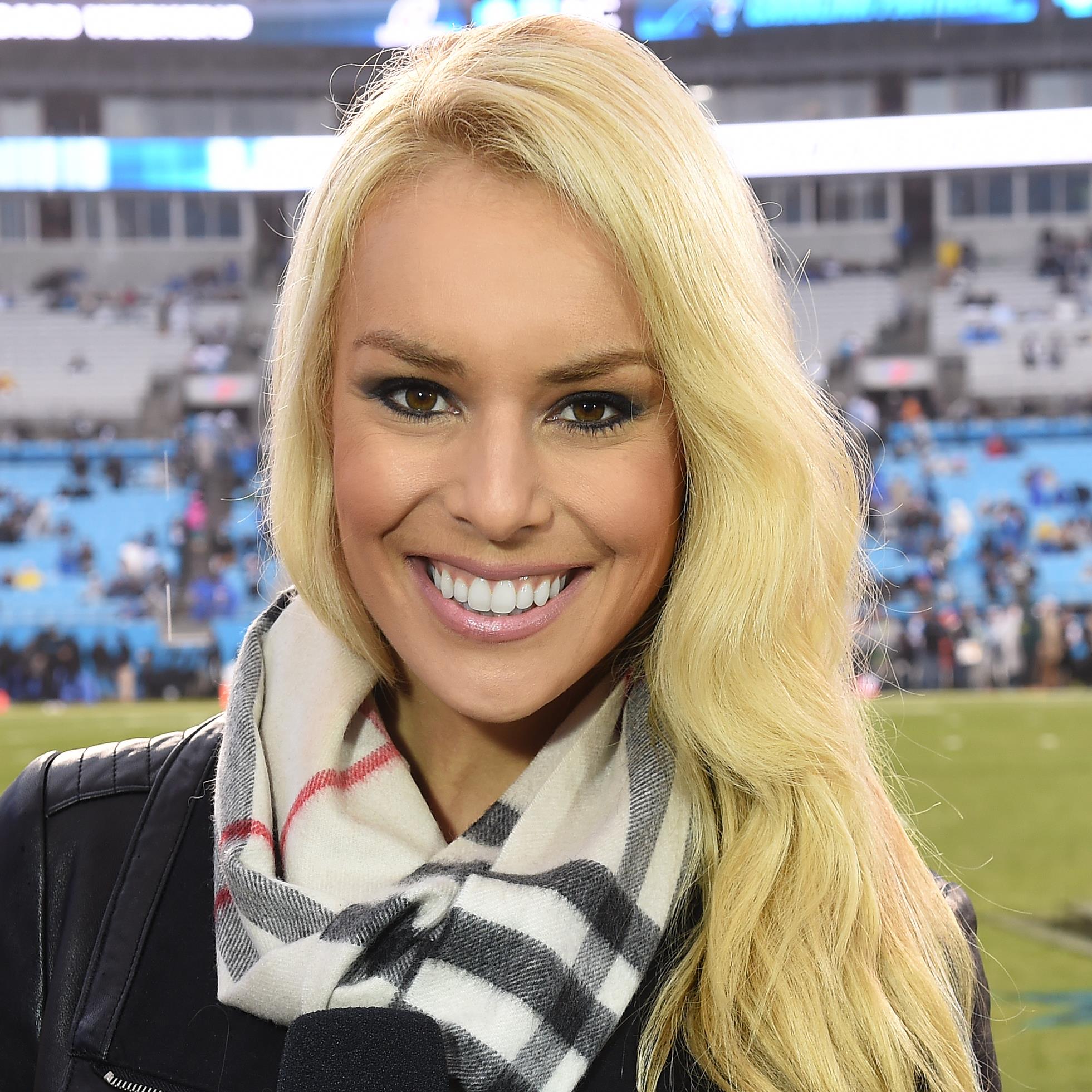 Britt McHenry sideline reporter | Scrolller