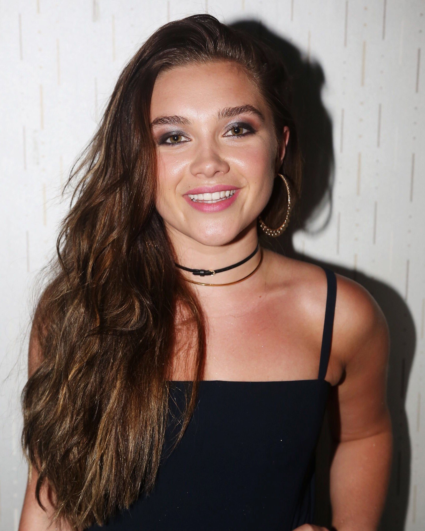 Brunette | Scrolller