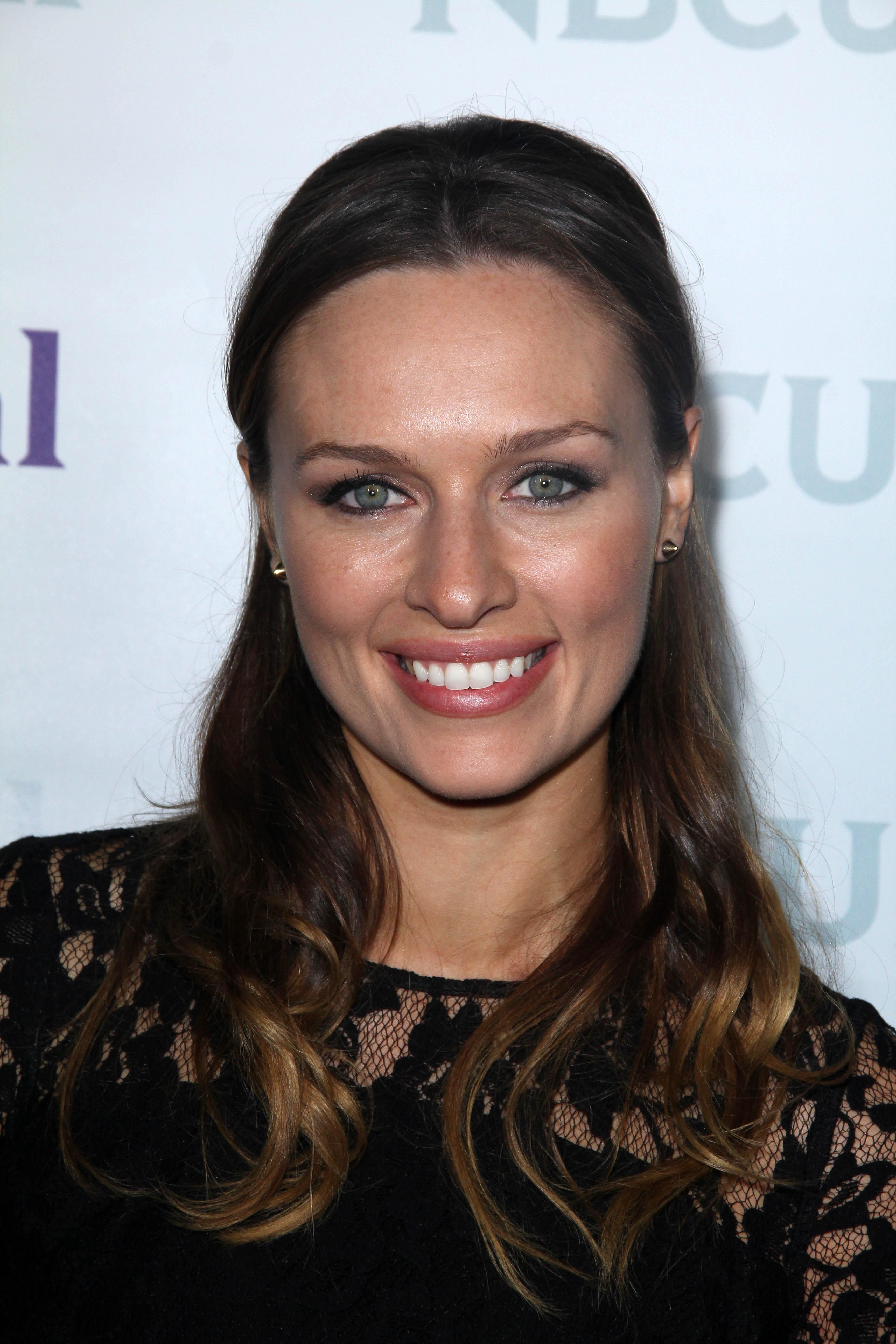 Brunette Michaela | Scrolller