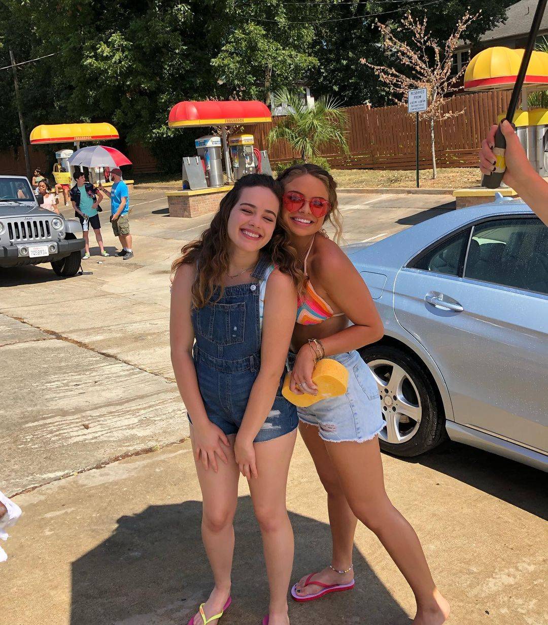 BTS with Hannah | Scrolller