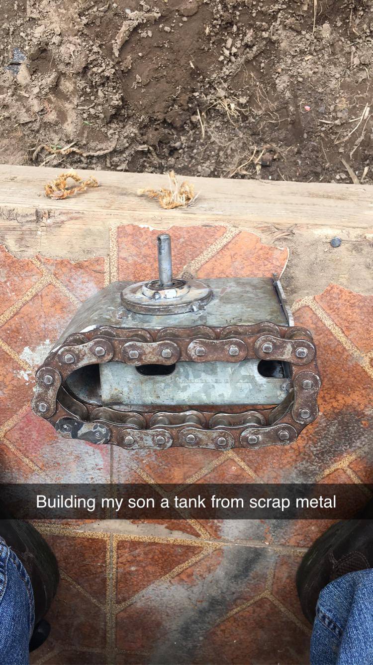 Building a tank for my boy. Slow progress | Scrolller