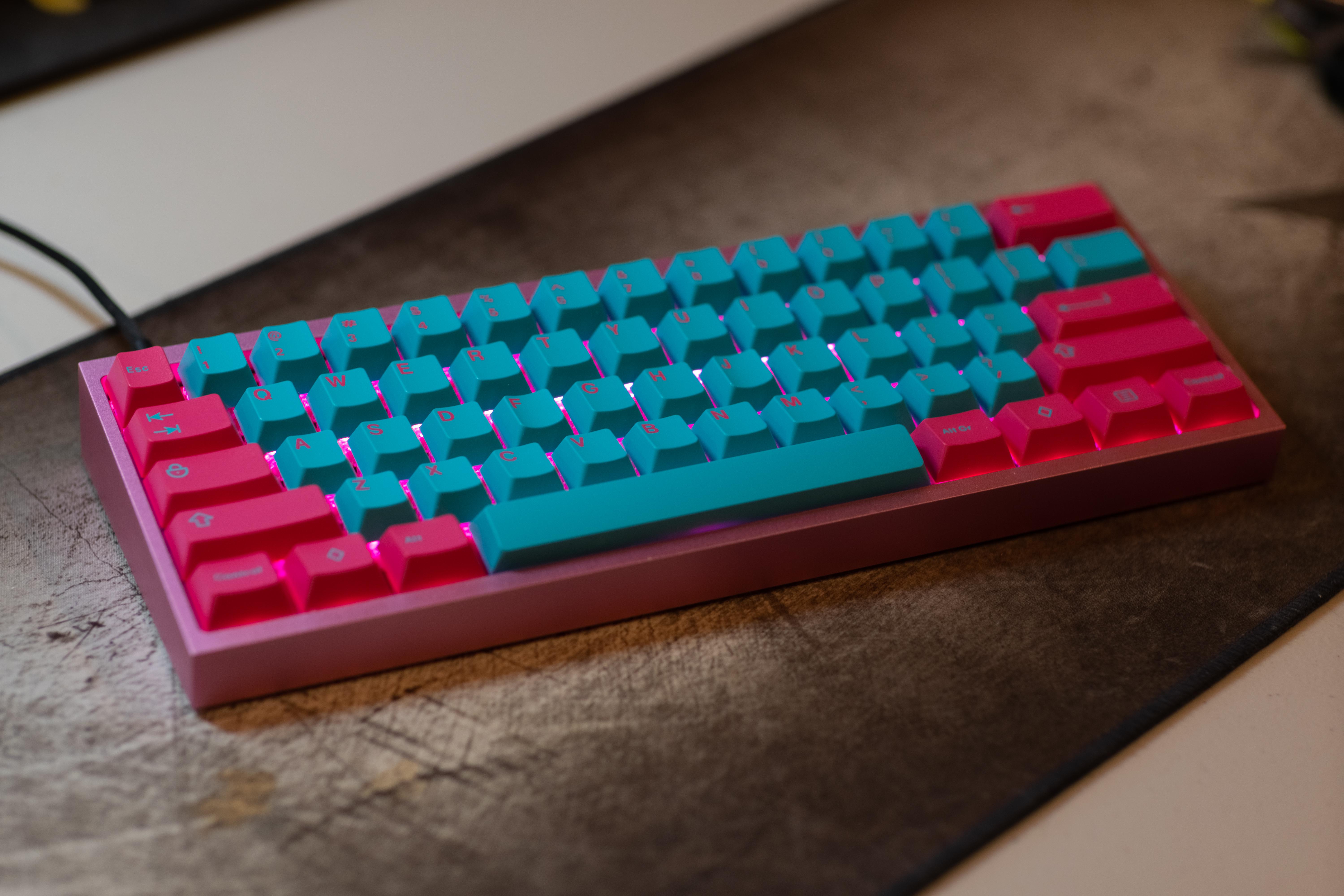 Built my 2nd keeb!!!! | Scrolller