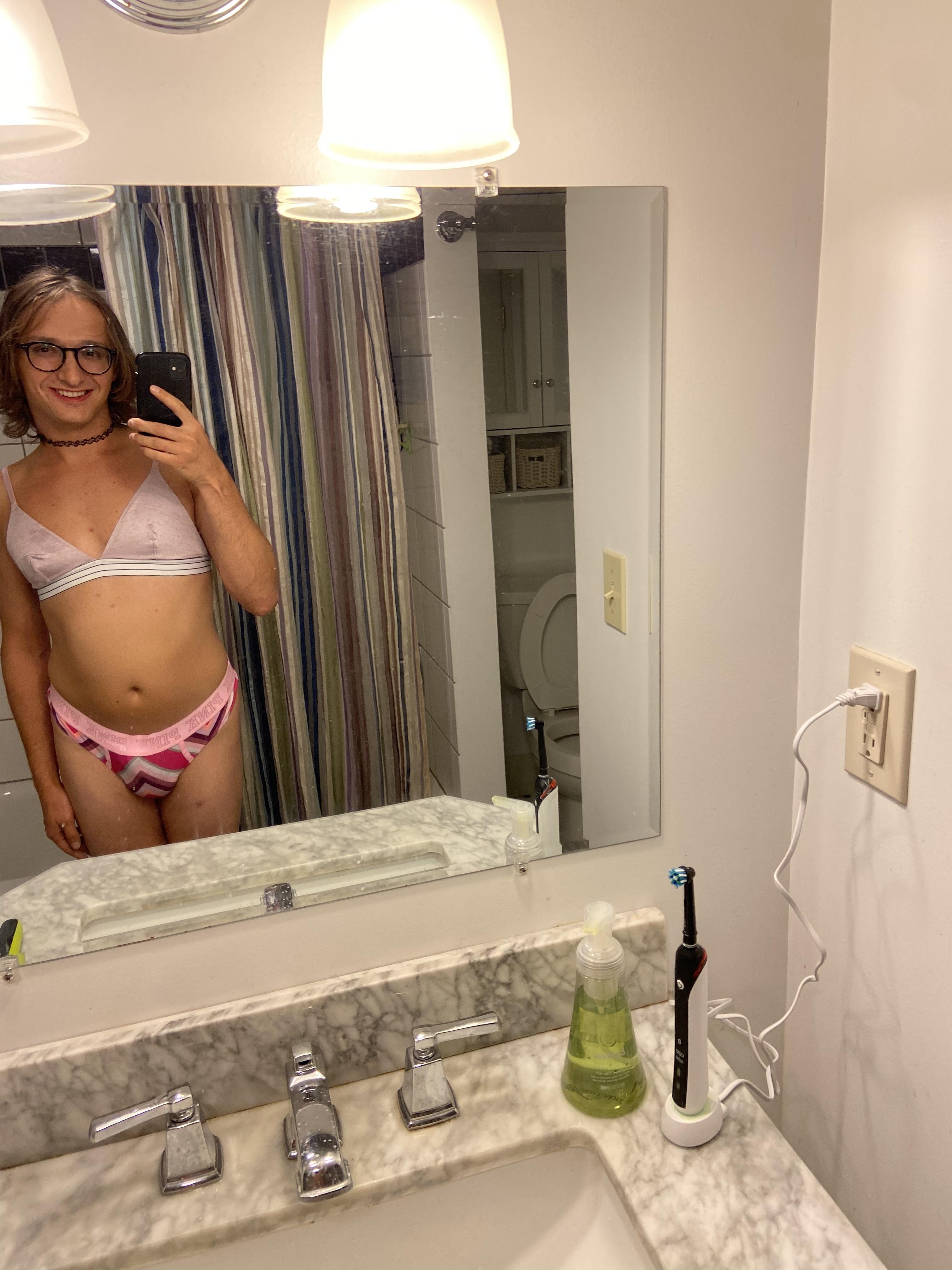 bulges r us | Scrolller